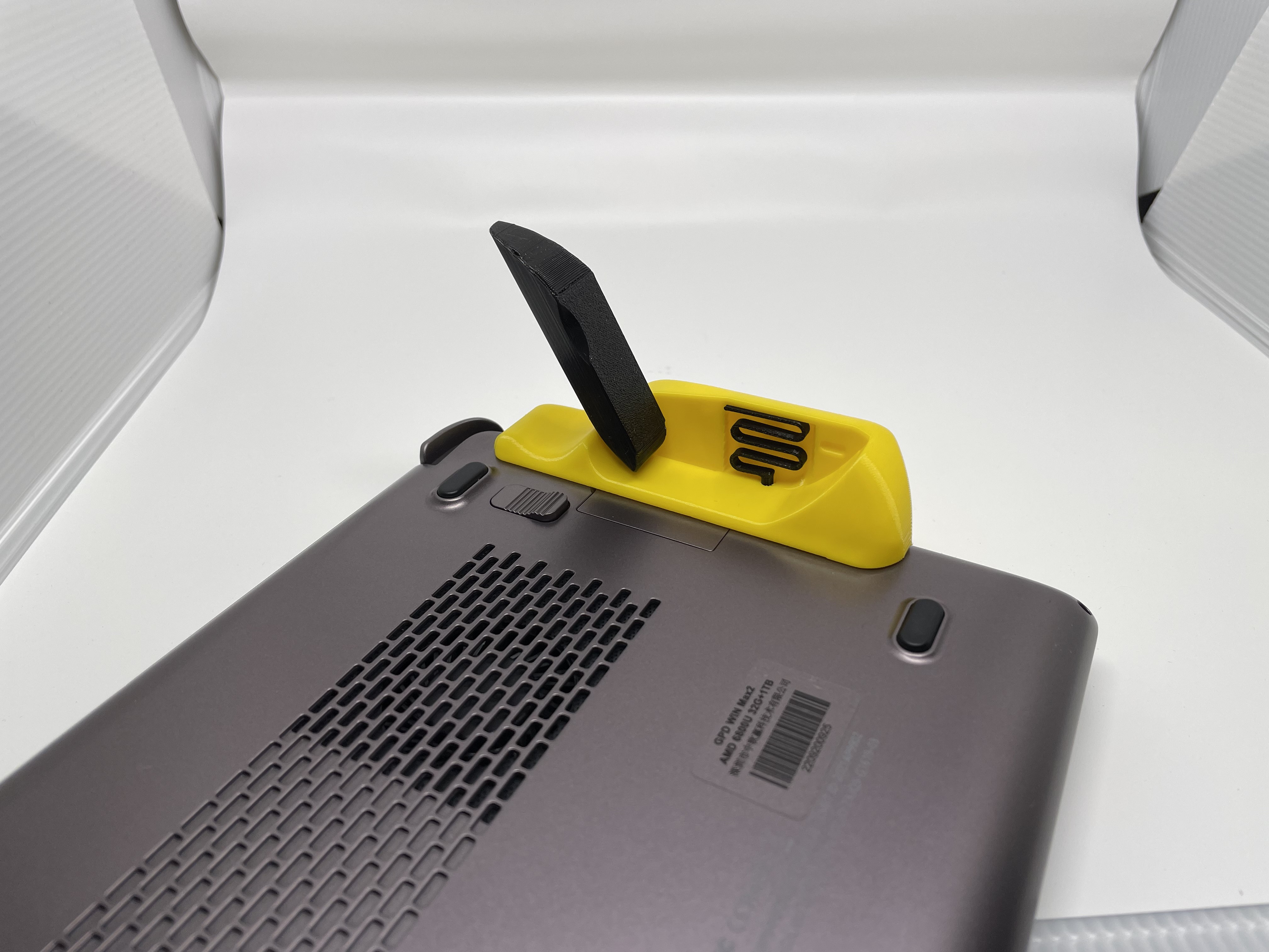 Grips for GPD Win Max 2 by Qaz | Download free STL model | Printables.com