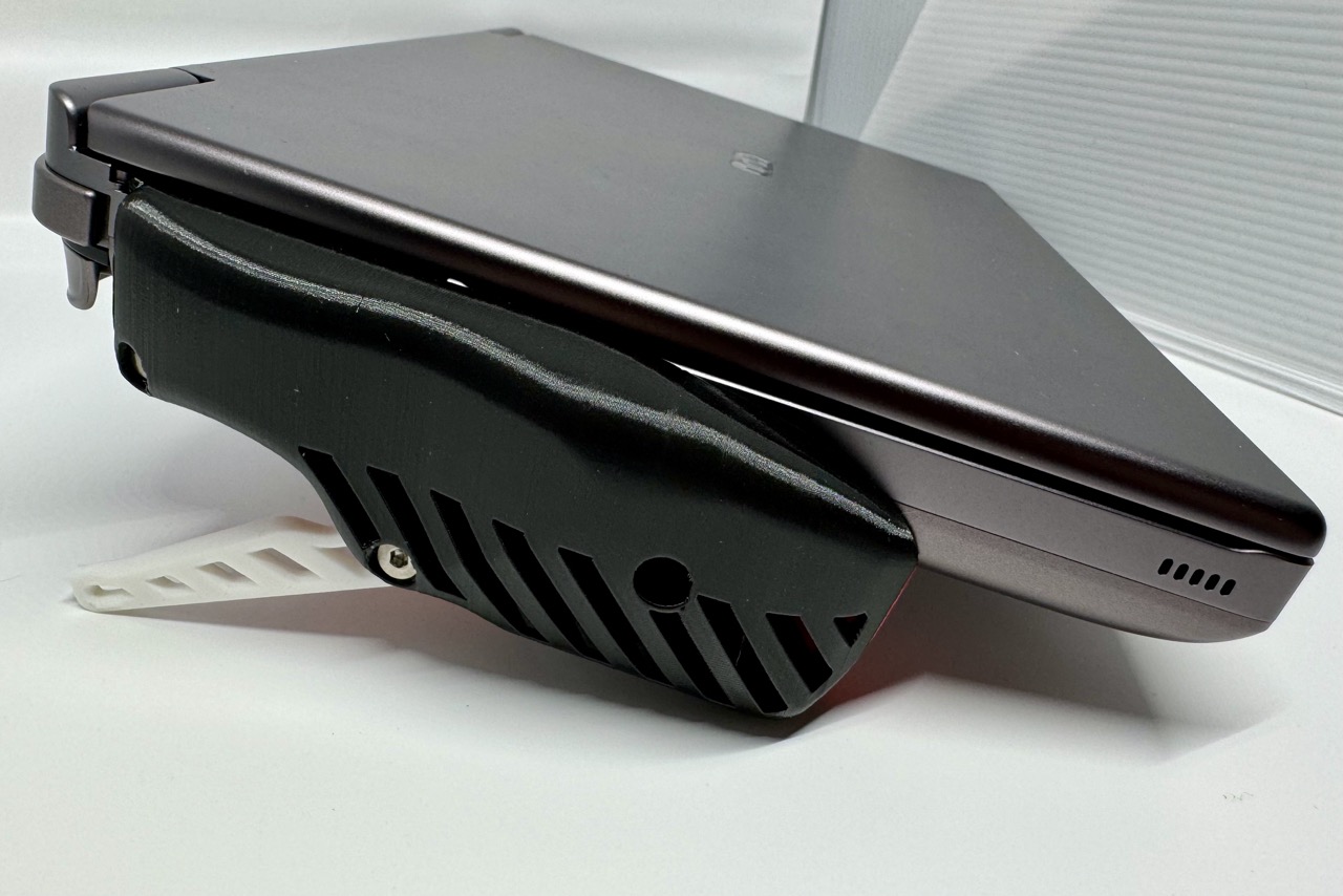 Grips for GPD Win Max 2 by Qaz | Download free STL model | Printables.com