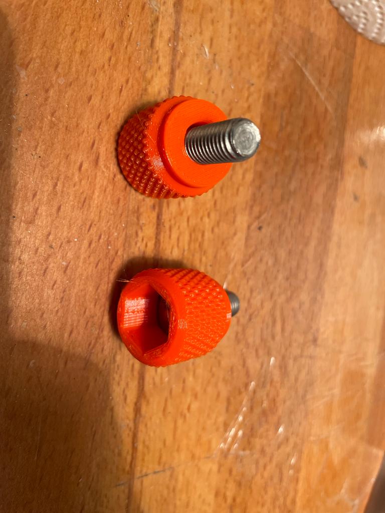 Knurled Screw /Knob/ Nut M3, M4, M5, M6, M8 von genja | Kostenloses STL ...