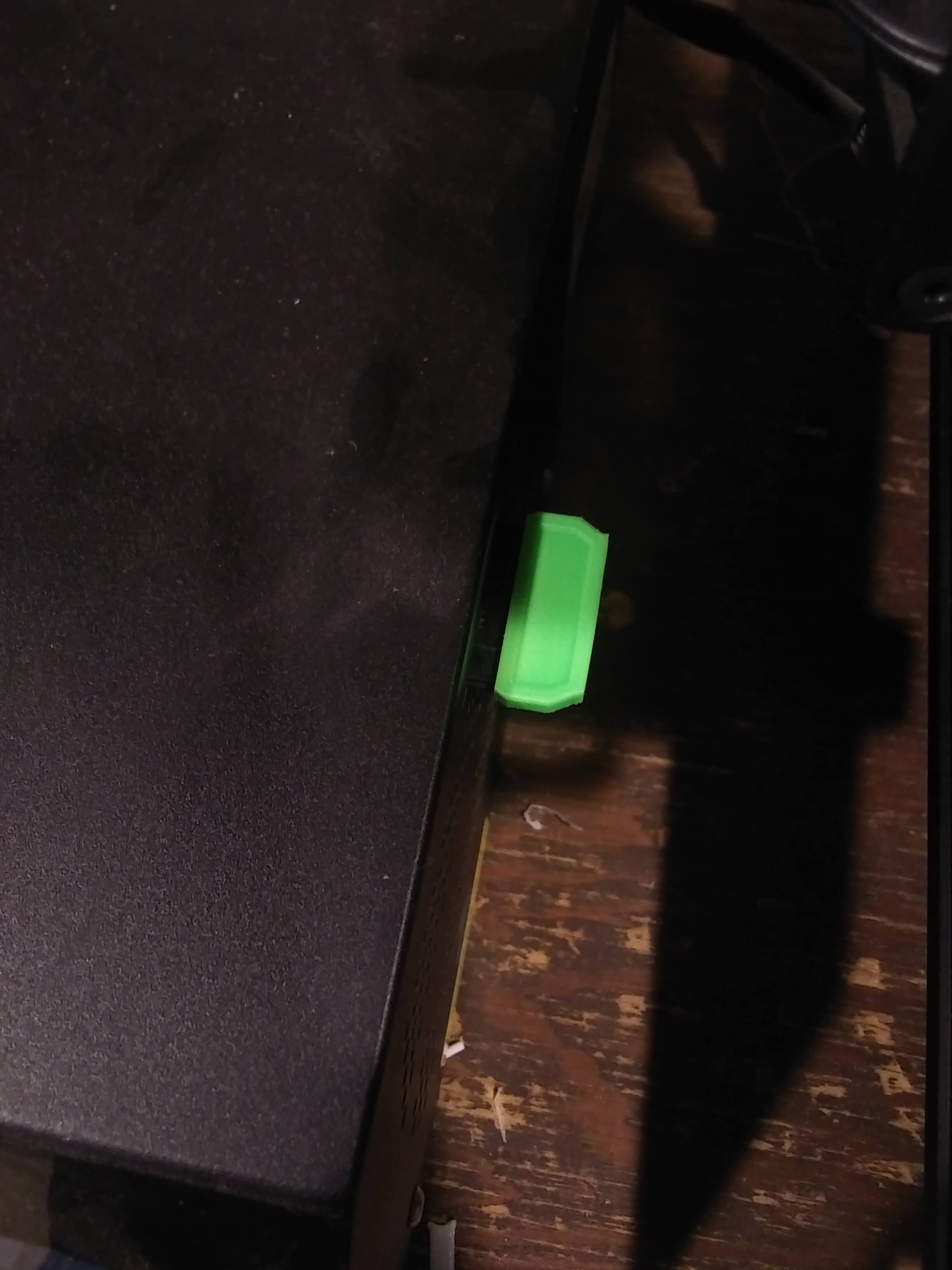 SD Card Grip Shorter (fits in spring loaded sd slot) by Robo_Kong ...