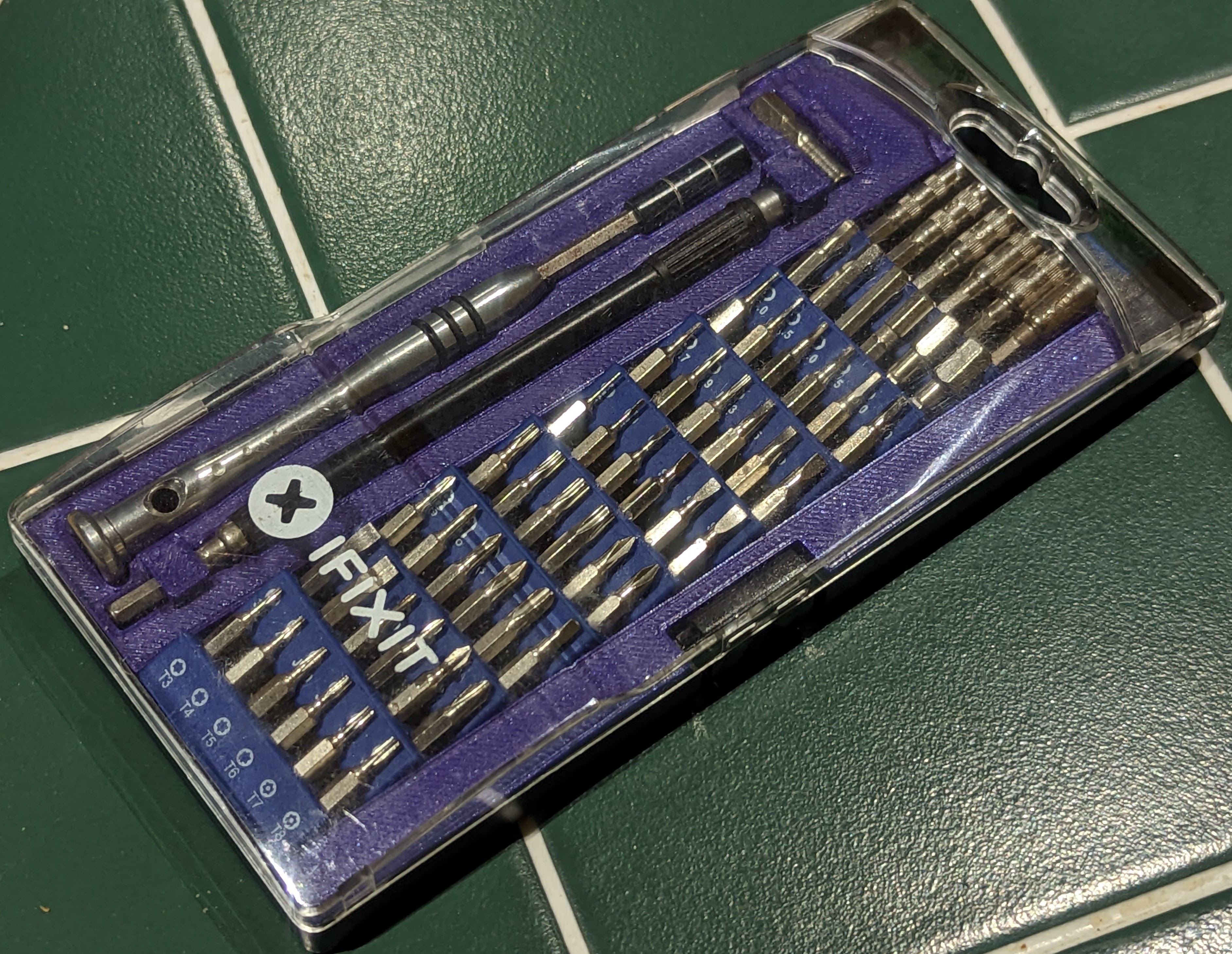 iFixit 54 Bit Driver Kit replacement tray by MelSK | Download free STL ...