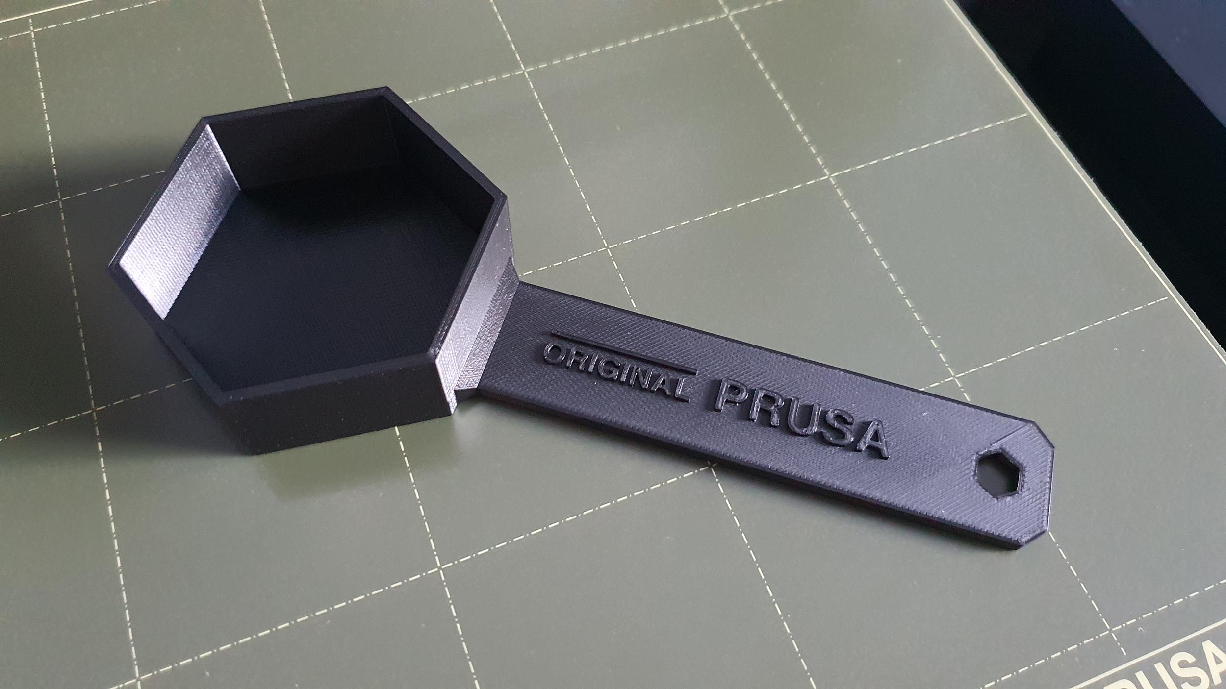 Filament Spoon with PRUSA Logo by RuFiK | Download free STL model ...