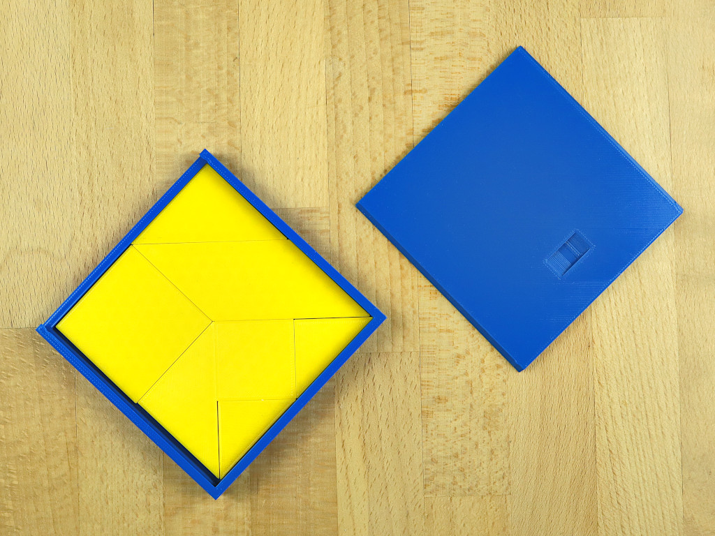 Pythagoras Puzzle with Slider Box by Pentoma | Download free STL model ...