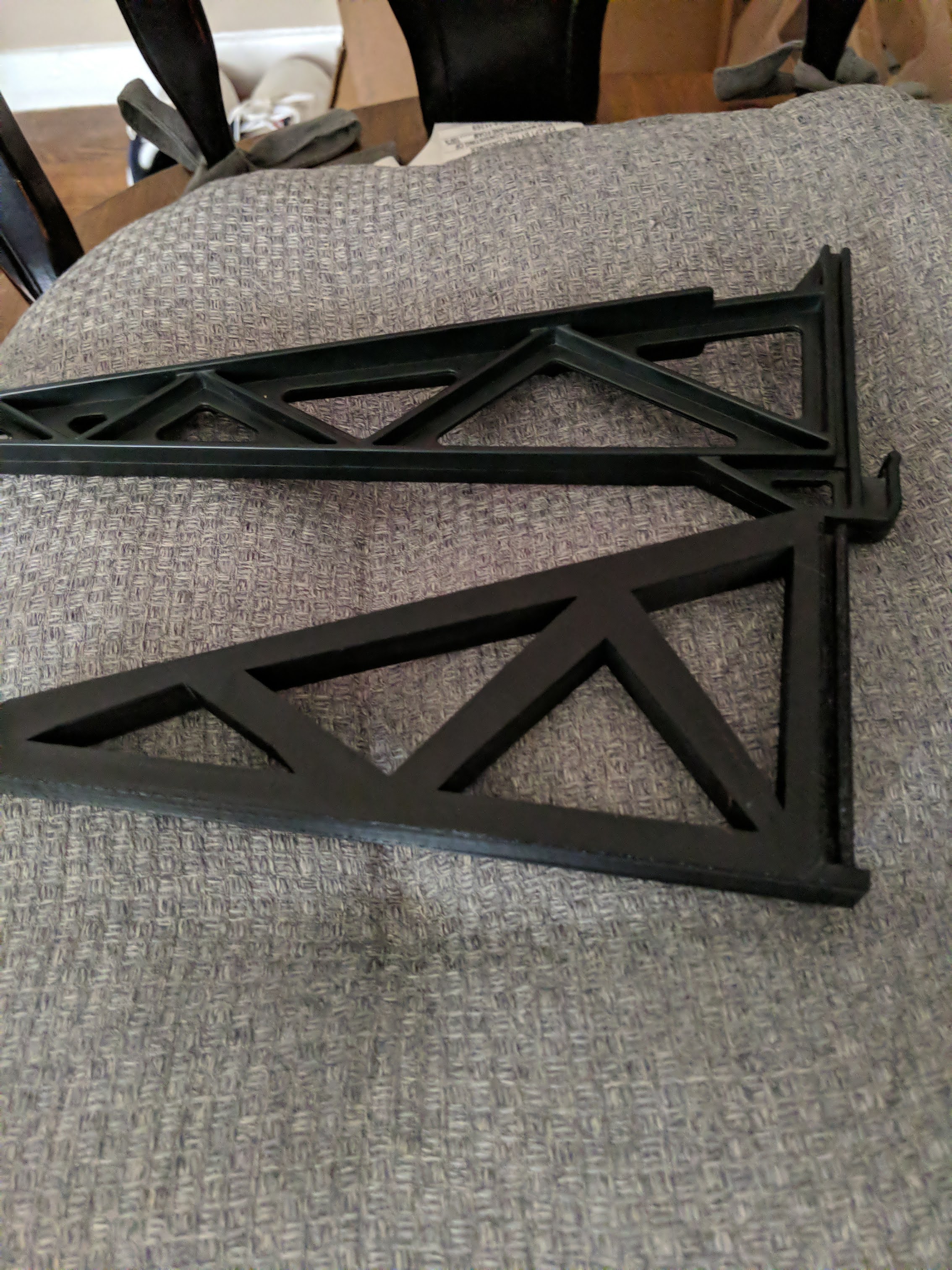 Flat Christmas tree leg with triangle holes by Tom | Download free STL ...
