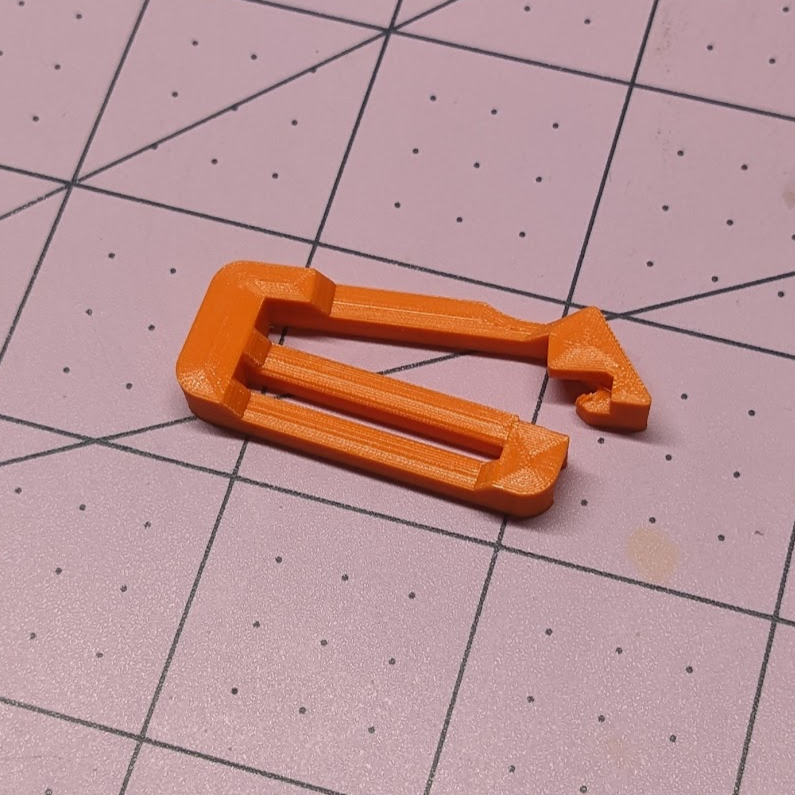 Flat webbing clip for webbing sized 0.5-1 in (13-26mm) by /dev/tea ...