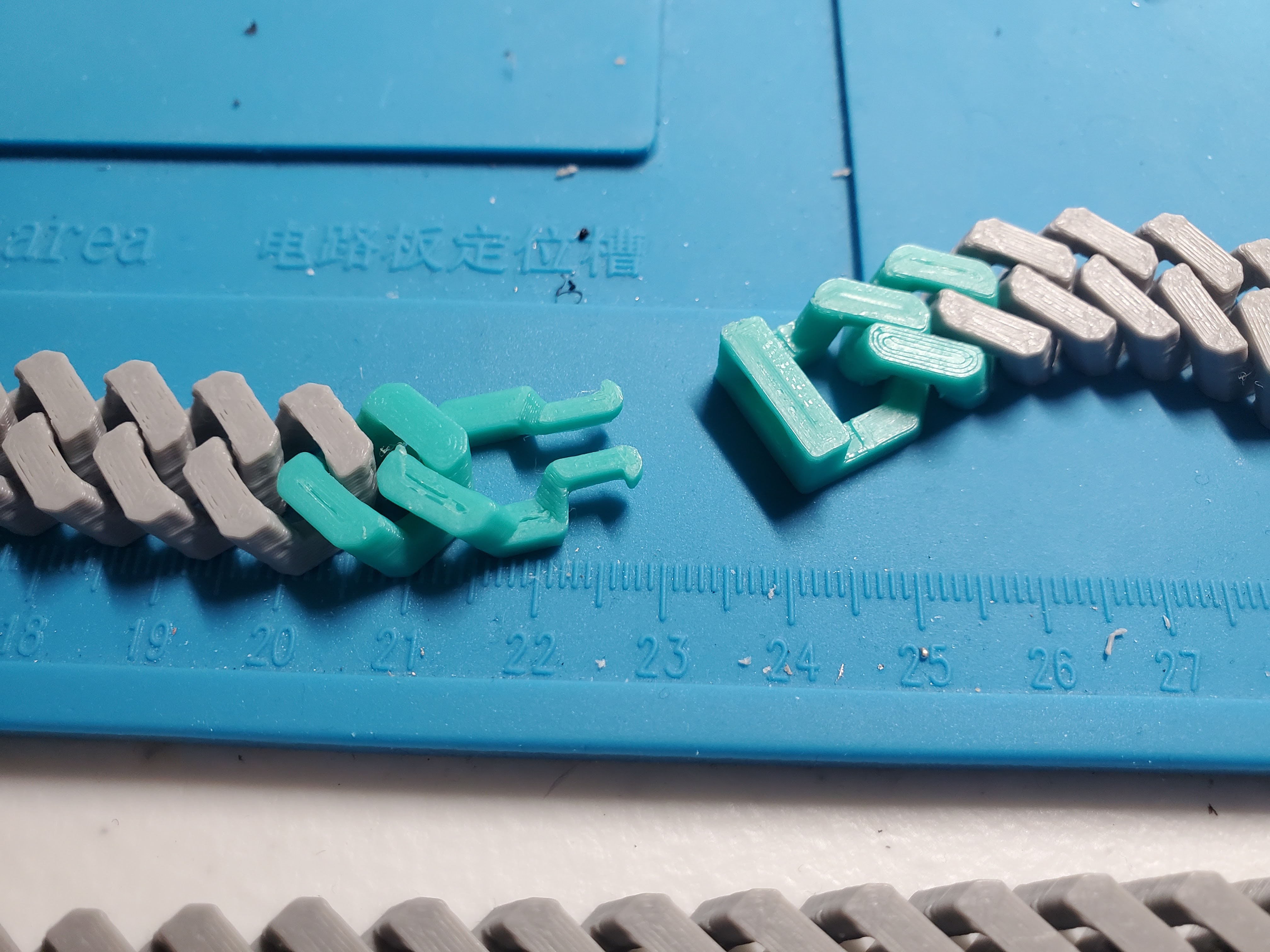 Ultra-Faceted Cuban Chain v15 by rmwphd | Download free STL model ...