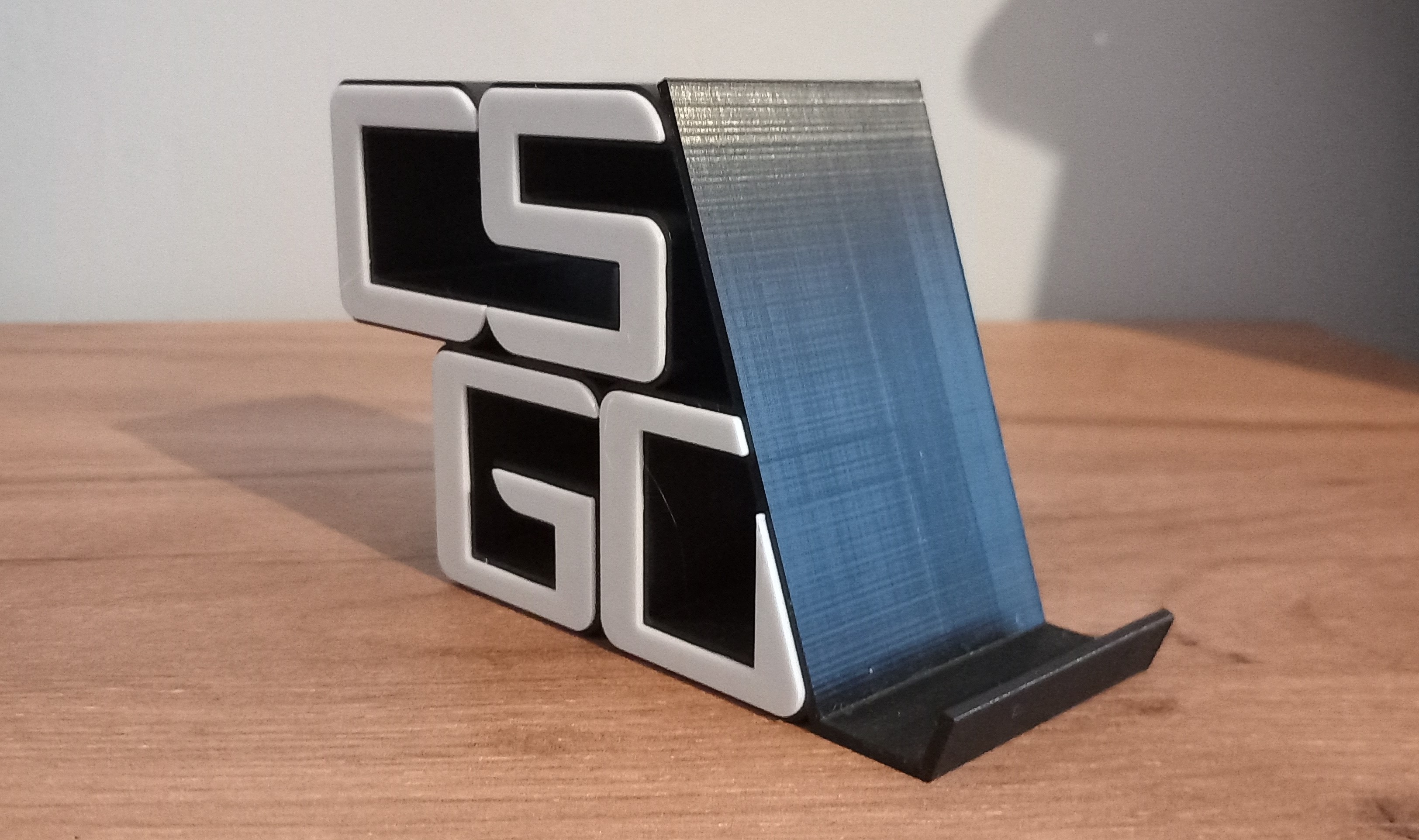CS:GO Themed Phone Holder by Aspect | Download free STL model ...