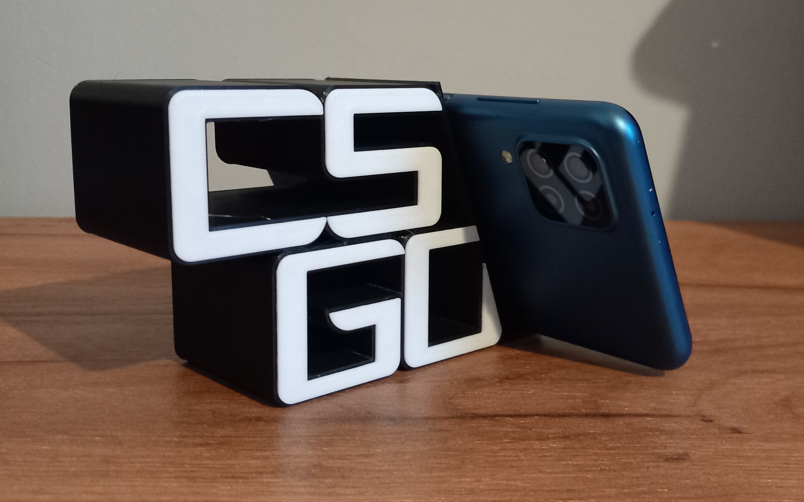 CS:GO Themed Phone Holder by Aspect | Download free STL model ...