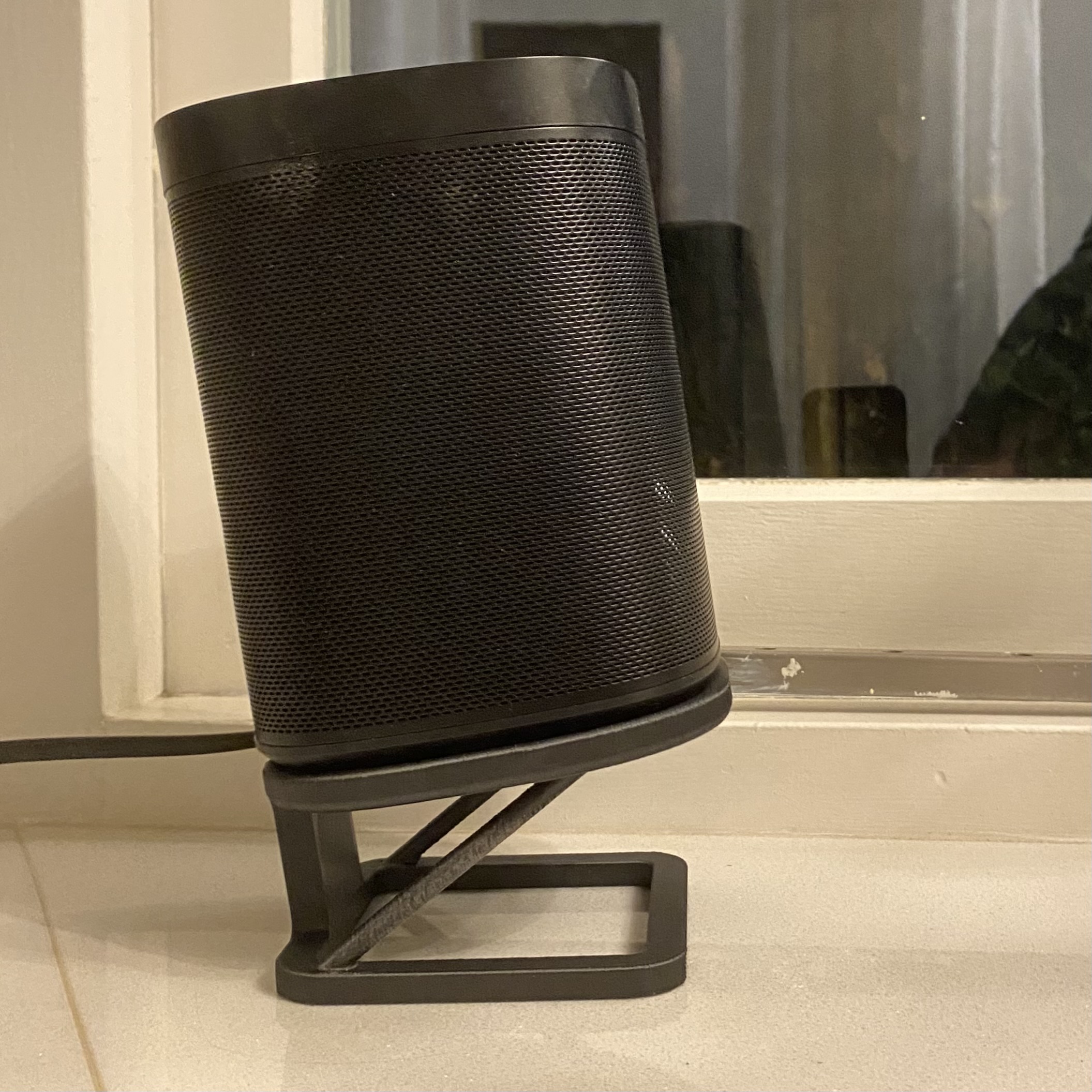 Sonos One angled stand by SemWB | Download free STL model | Printables.com