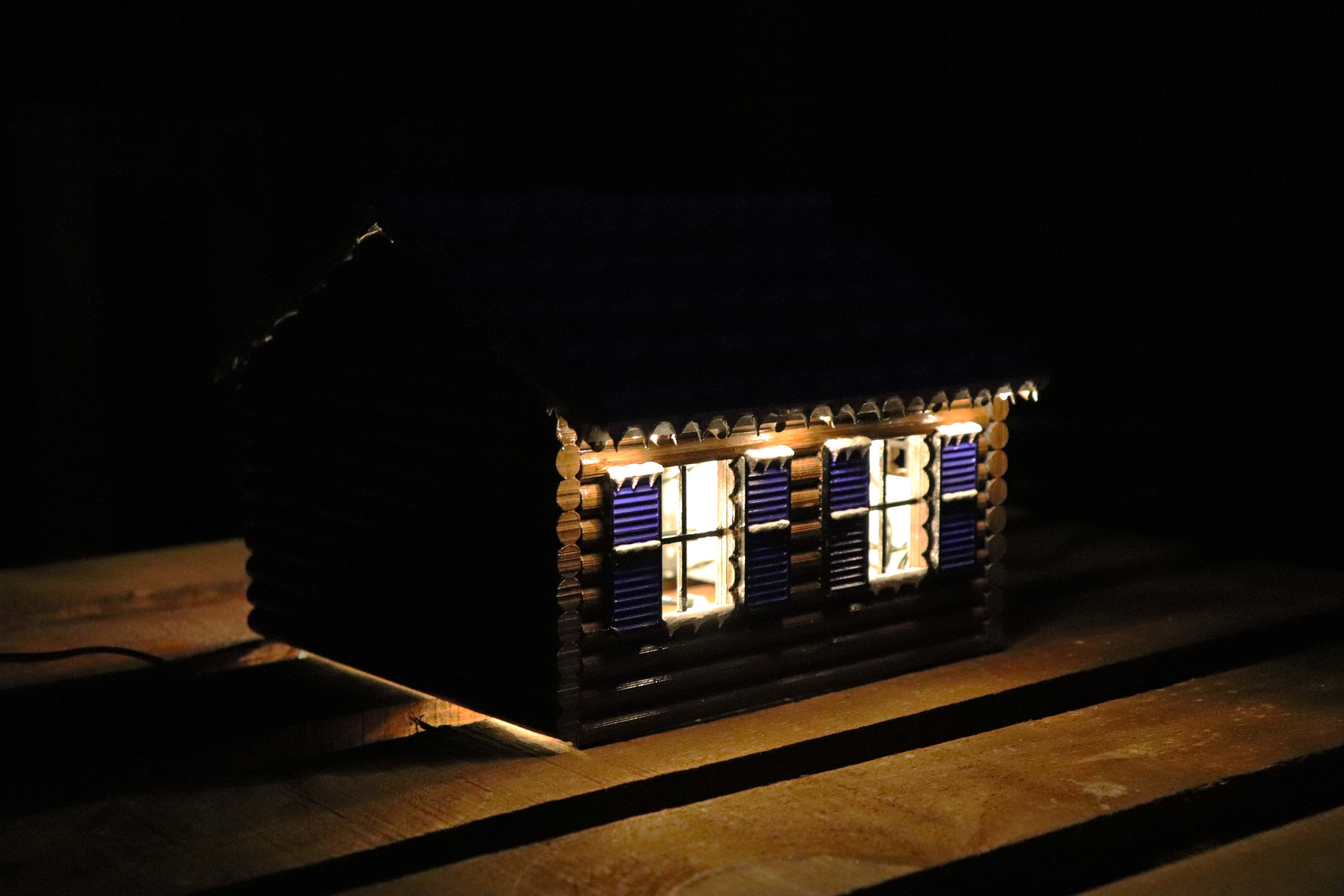 Winter house by Lukas Chovanec | Download free STL model | Printables.com