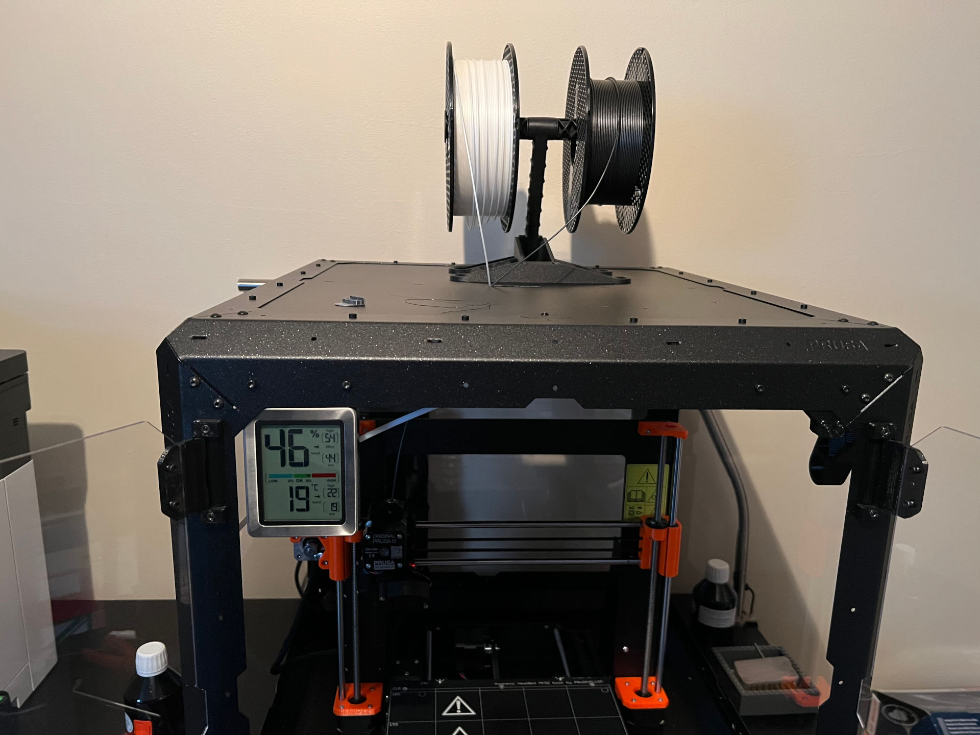 TFA Dostman mount for Prusa Enclosure by Paul Cobbaut | Download free ...