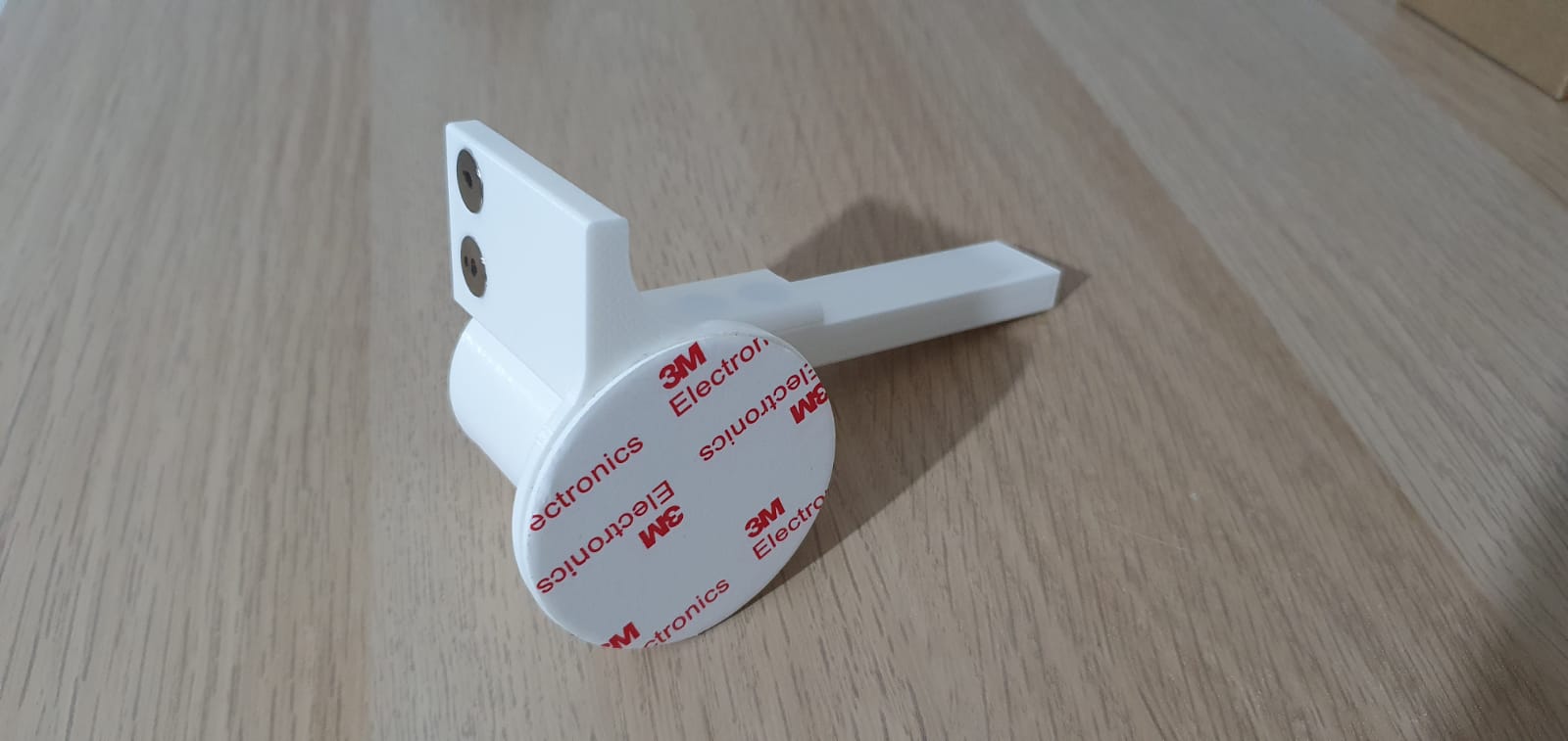 Hideable webcam mount behind monitor by Angus L | Download free STL ...