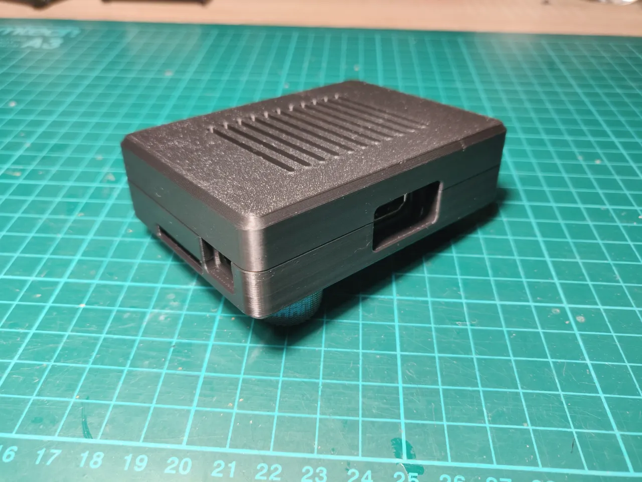 Raspberry Pi 1 B case by strdst / lou | Download free STL model ...