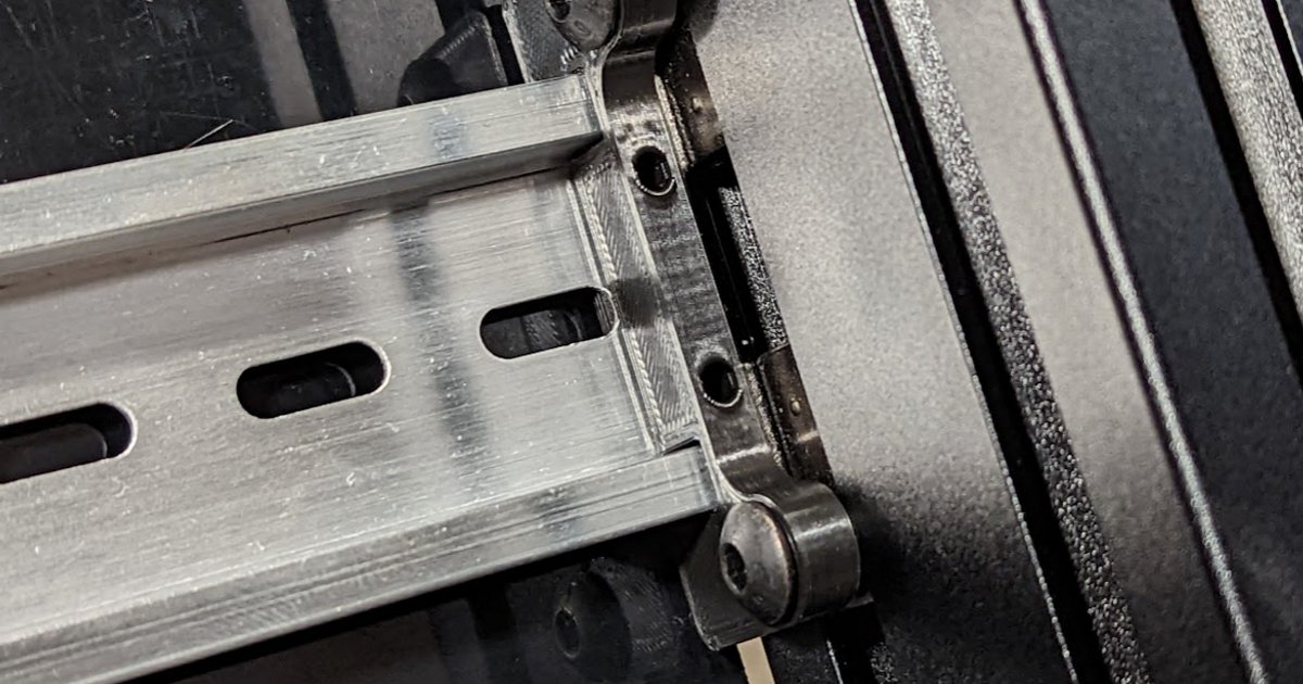 3030 DIN Rail Mount von RobotRogue | Kostenloses STL-Modell ...
