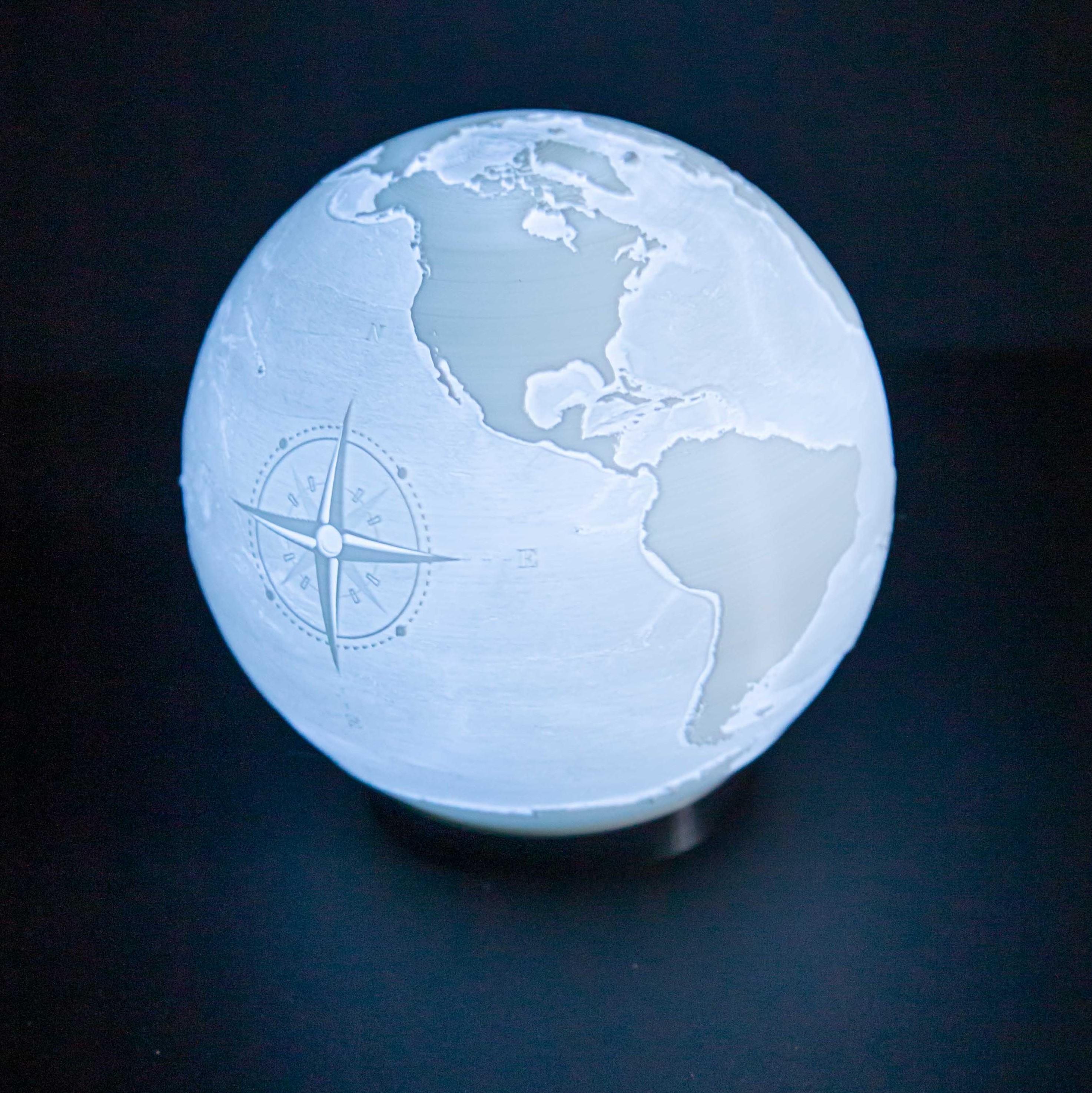 Small RGB Litho Earth Globe Lamp by Daniel Ryan | Download free STL ...