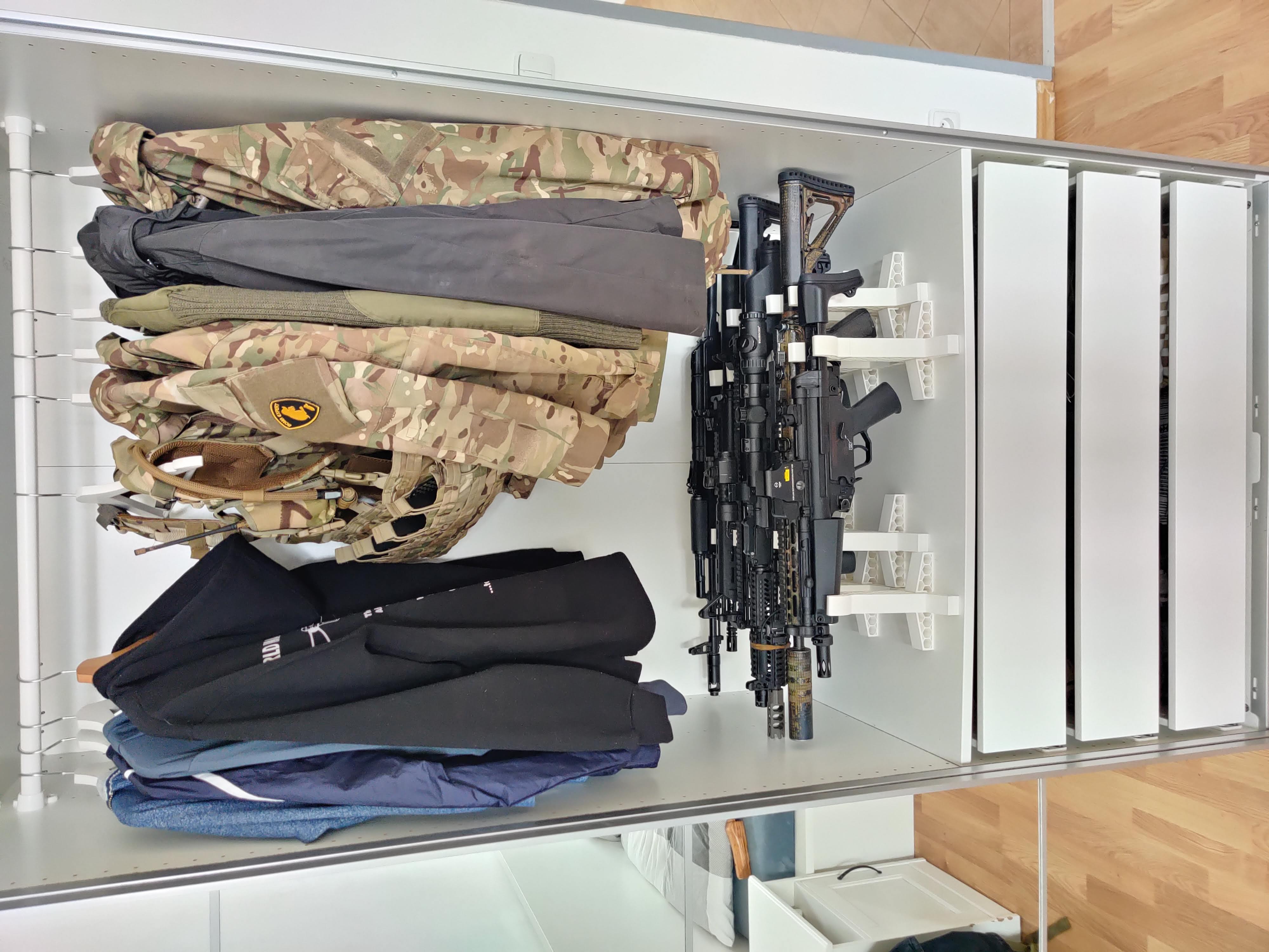 Modular, stackable rifle stand by michalgerhat | Download free STL ...