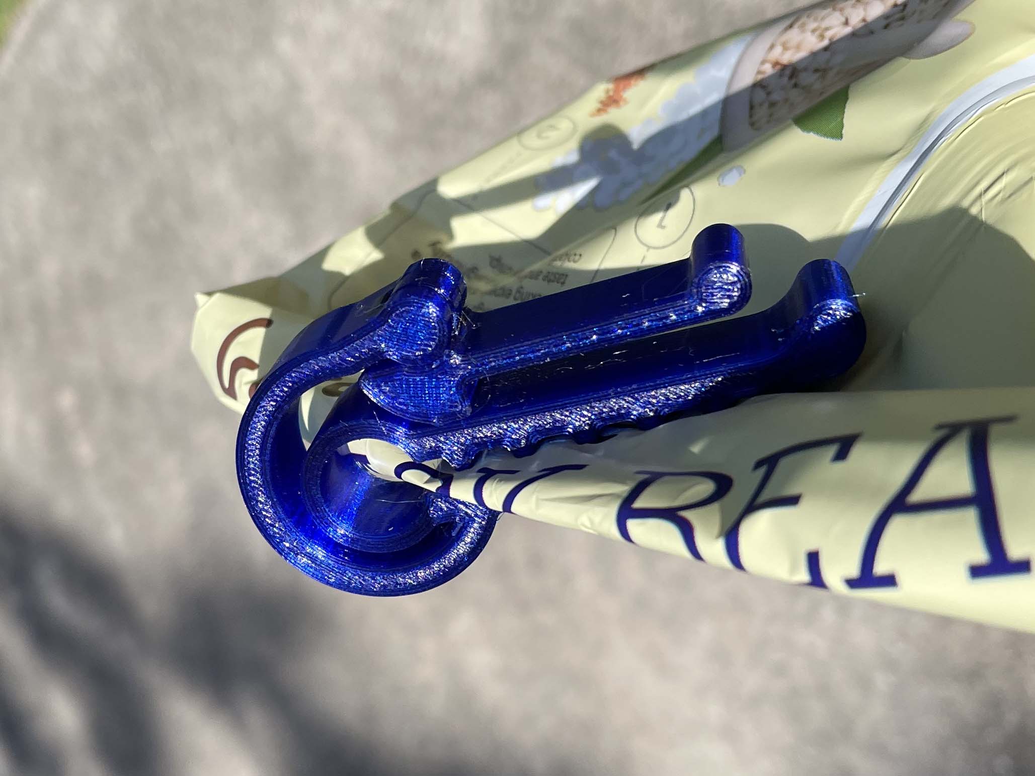 Cam lock chip clip by fl_mike | Download free STL model | Printables.com