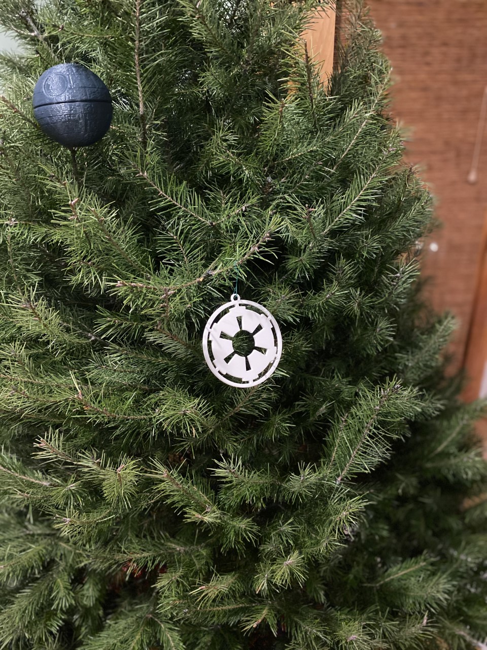 Star Wars Imperial Crest Ornament by ObiWanJabroni | Download free STL model | Printables.com