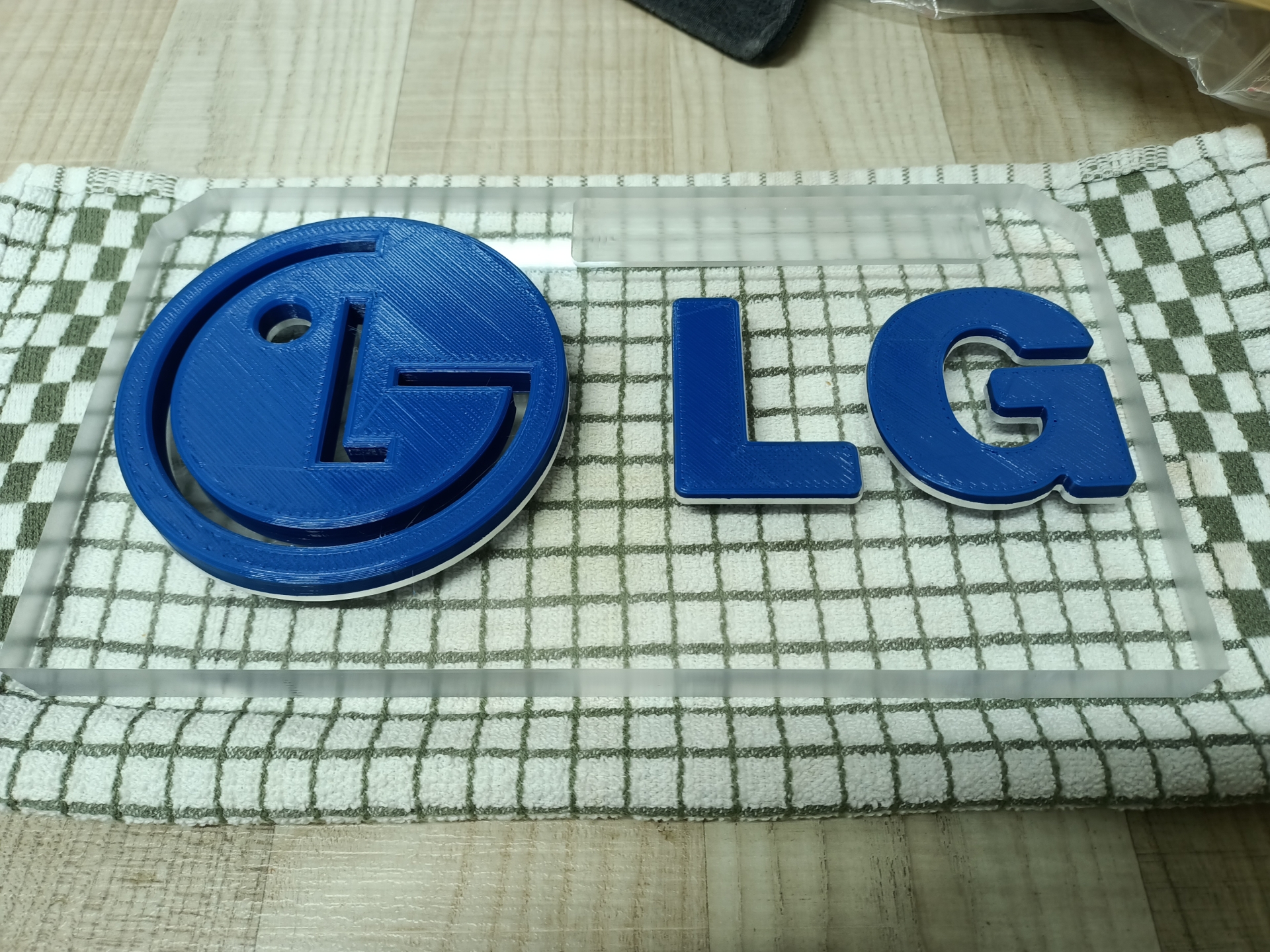 LG Podstawa, Tabliczka - Wizytówka LG by Paragon | Download free STL ...