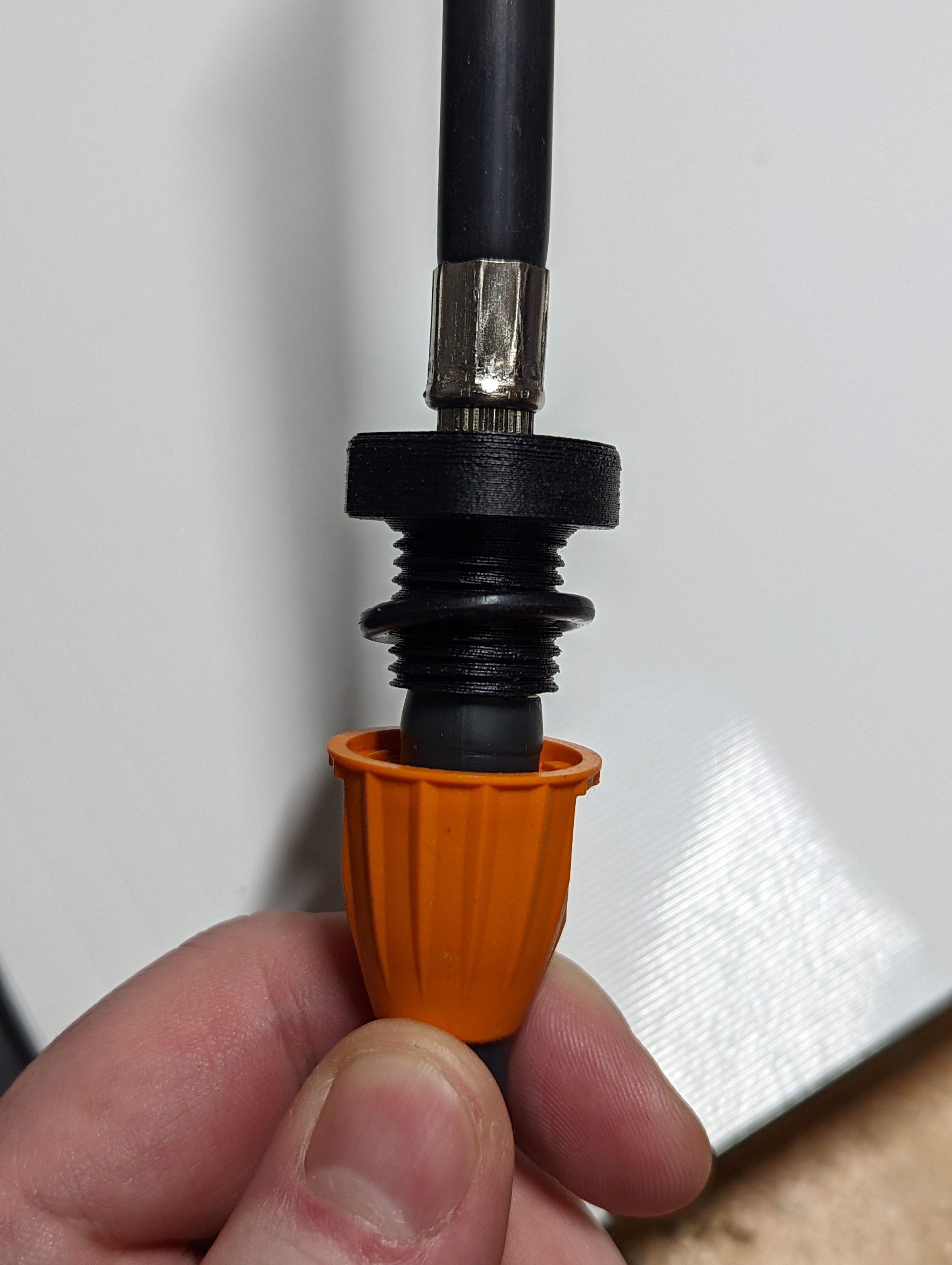 SKS Air Pump to Schrader-Thread Adapter by Datafreak | Download free ...