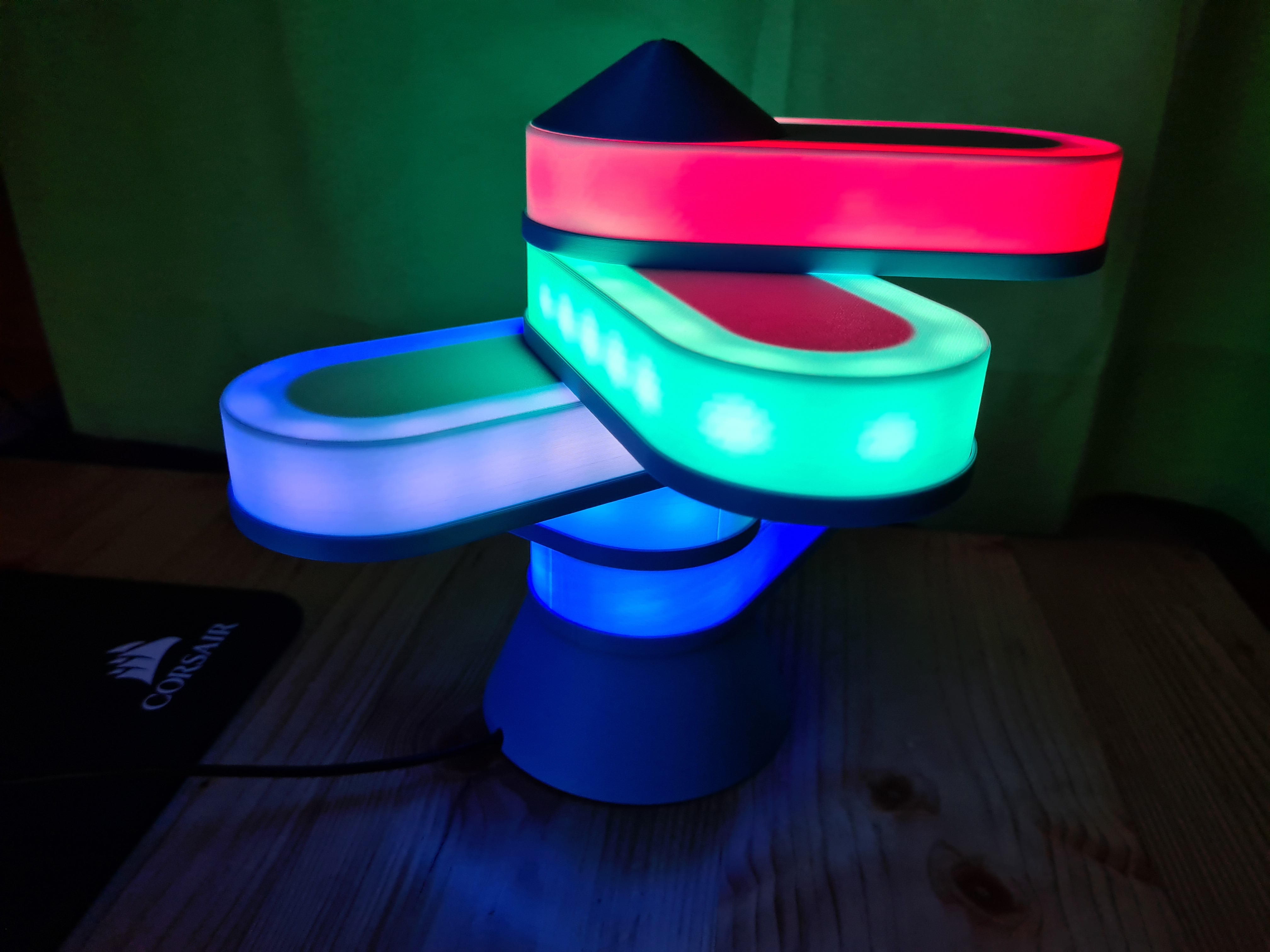LED Wing Lamp Stackable and Rotatable (Video) by Flotschi | Download ...