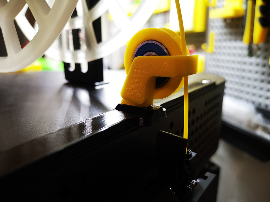 FLSUN Q5 Filament Roller Guide by ciubecca | Download free STL model ...