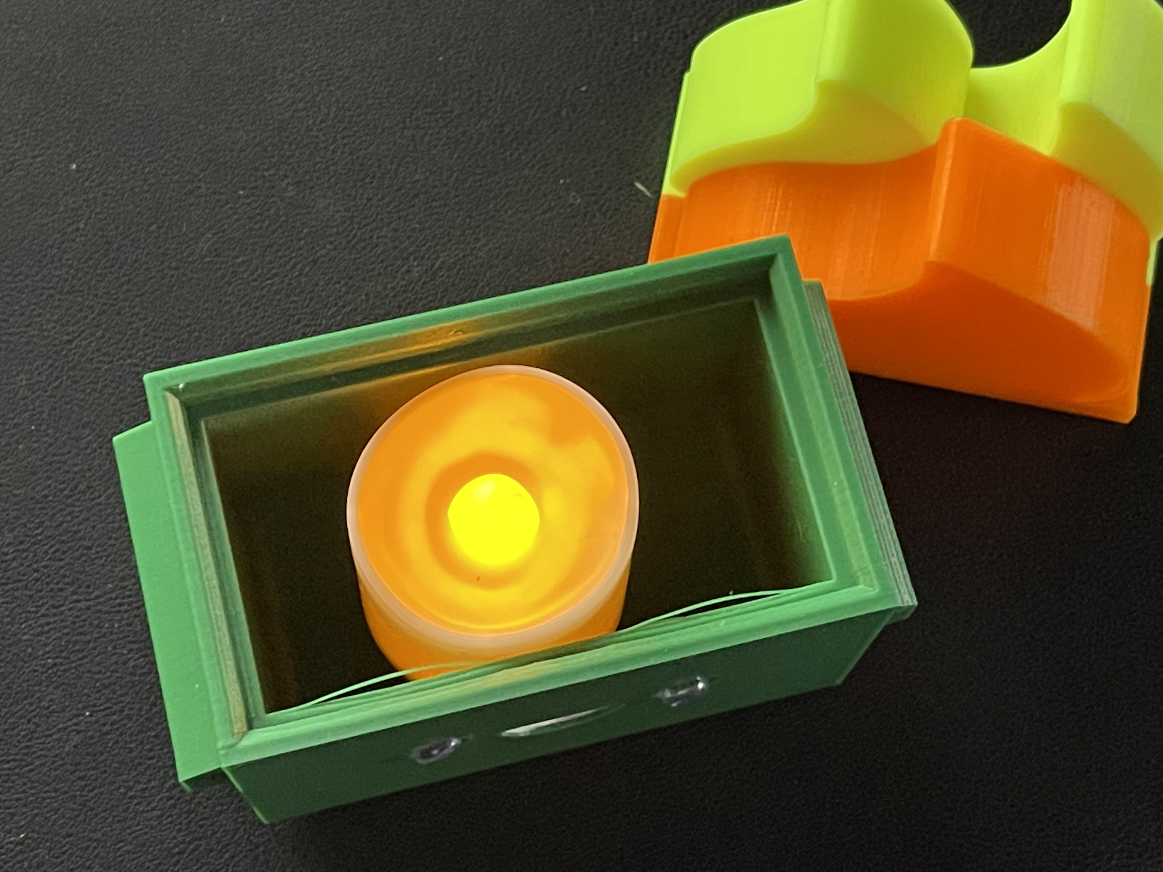 Dumpster Fire with LEDs par Rick's 3D Printing & Design | Téléchargez ...