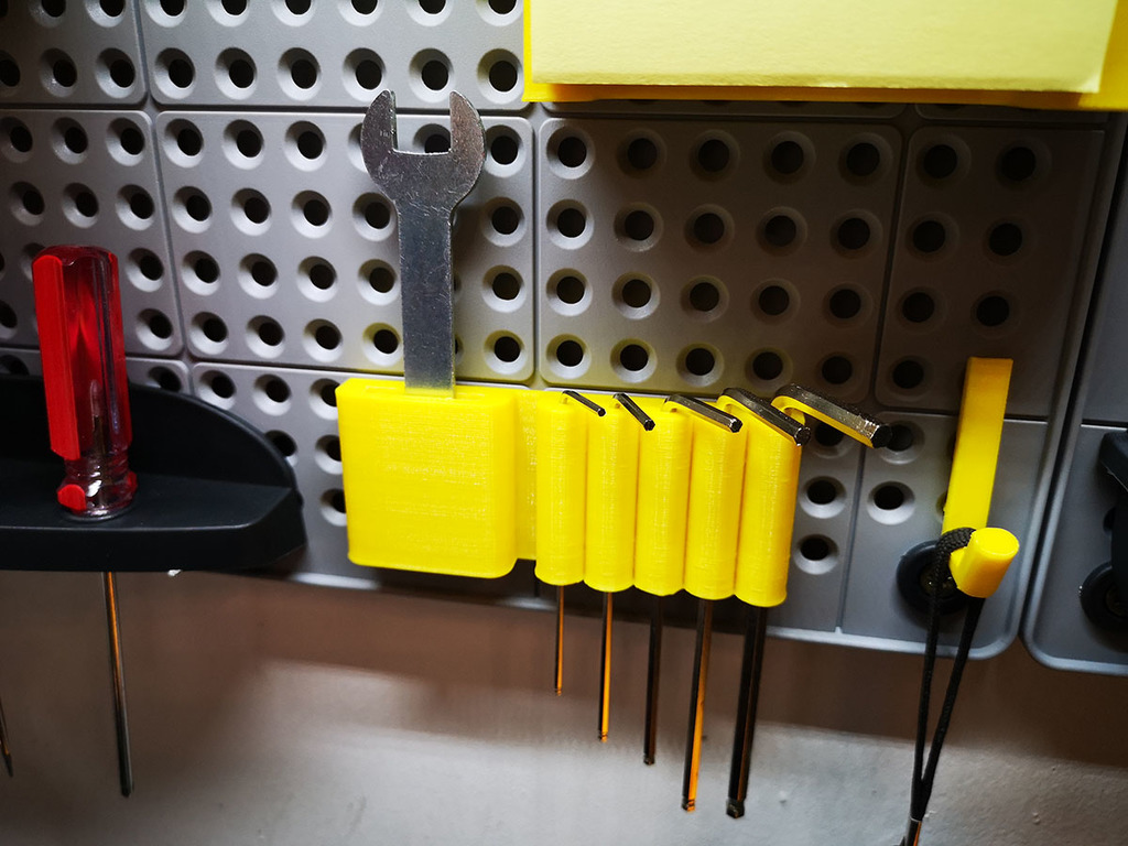 3D Printer Allen wrenches holder for Keter Pegboard by ciubecca ...