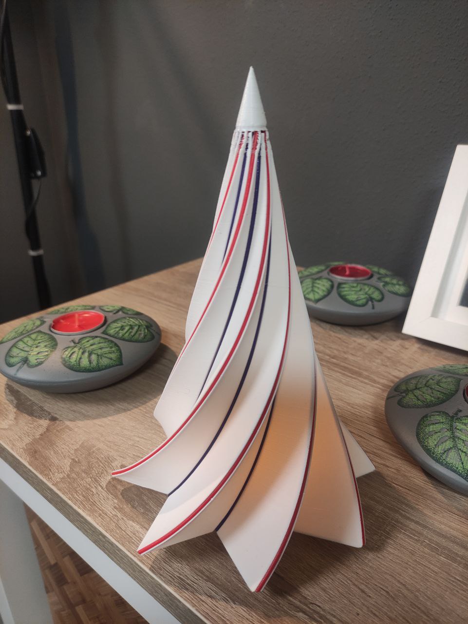 Christmas decoration with filament up to 16 colors (vase mode) by ...
