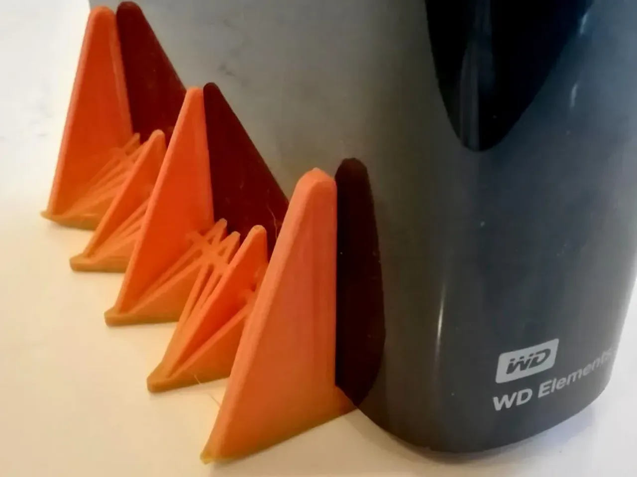 External HDD stand by Stefan | Download free STL model | Printables.com