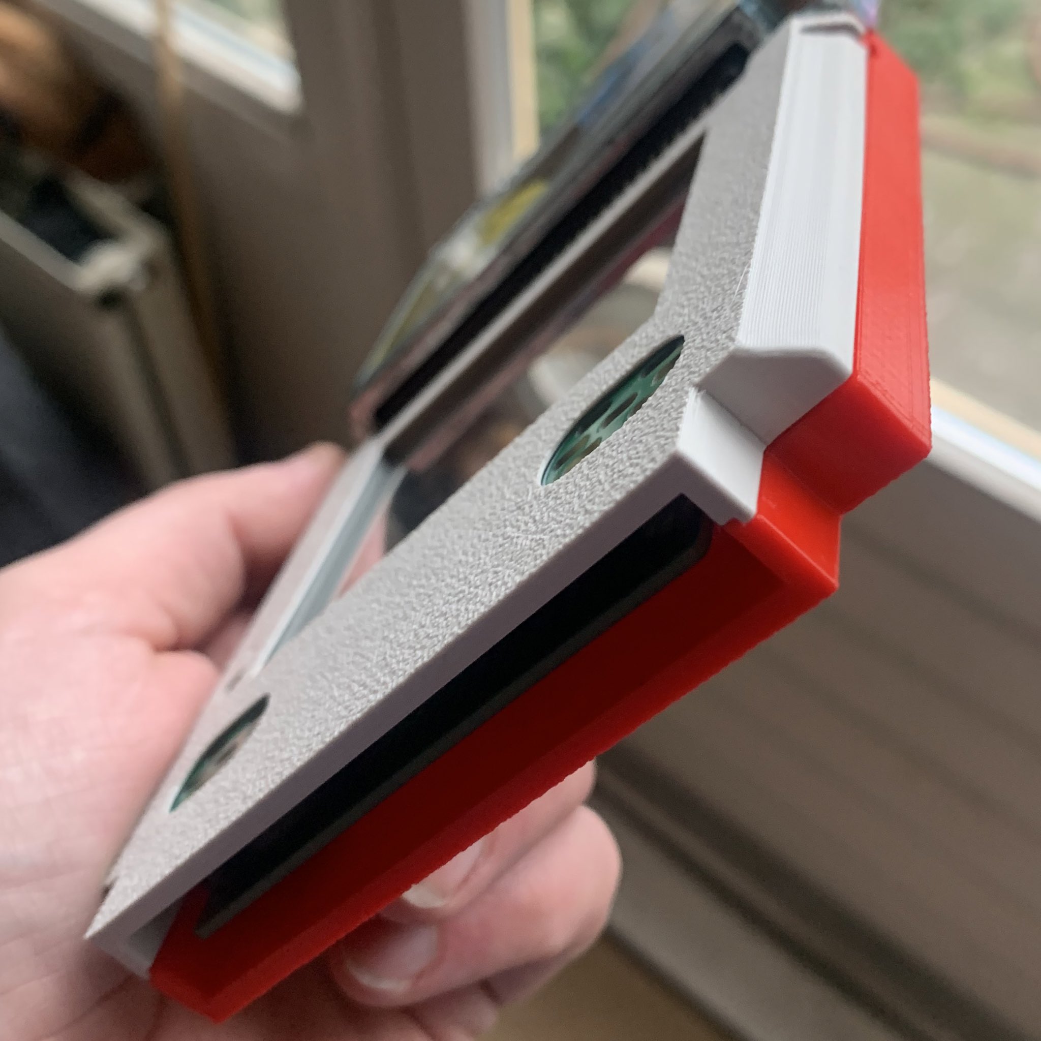 Famicom AV LCD (3.5") Cartridge Shell - FamiLCD by RetroGameRevival ...