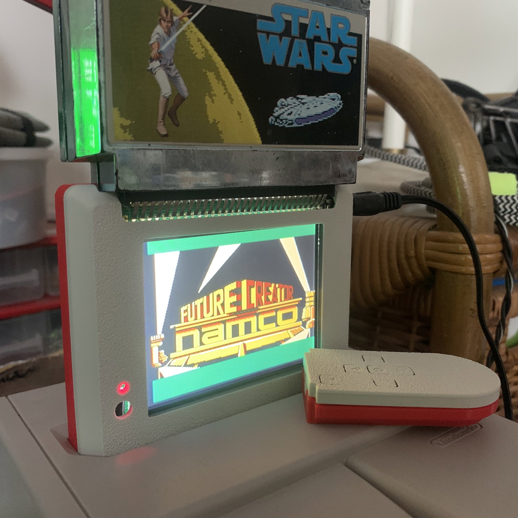 Famicom AV LCD (3.5") Cartridge Shell - FamiLCD by RetroGameRevival ...