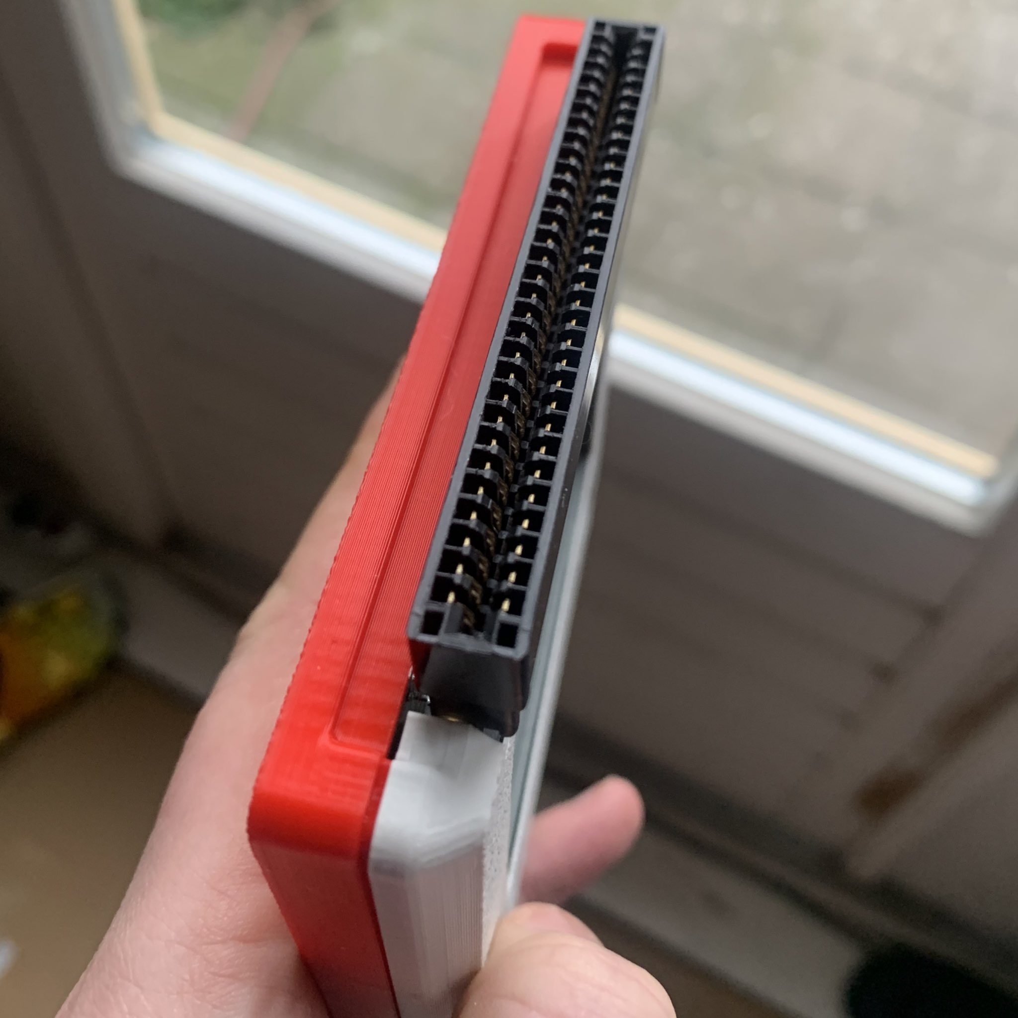 Famicom AV LCD (3.5") Cartridge Shell - FamiLCD by RetroGameRevival ...