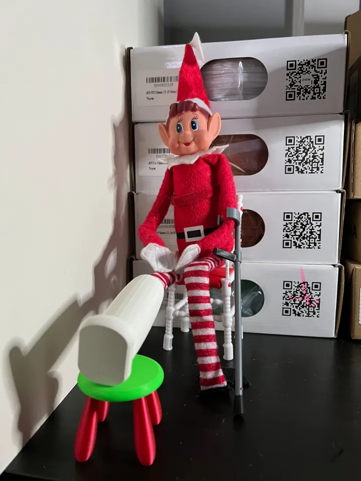 Elf on the shelf - Plaster Cast & Crutch by Moiaussi | Download free ...