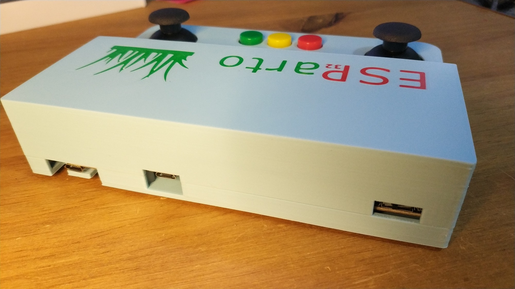 ESParto Cyberdeck : An ESP32-based remote control for your RC projects ...