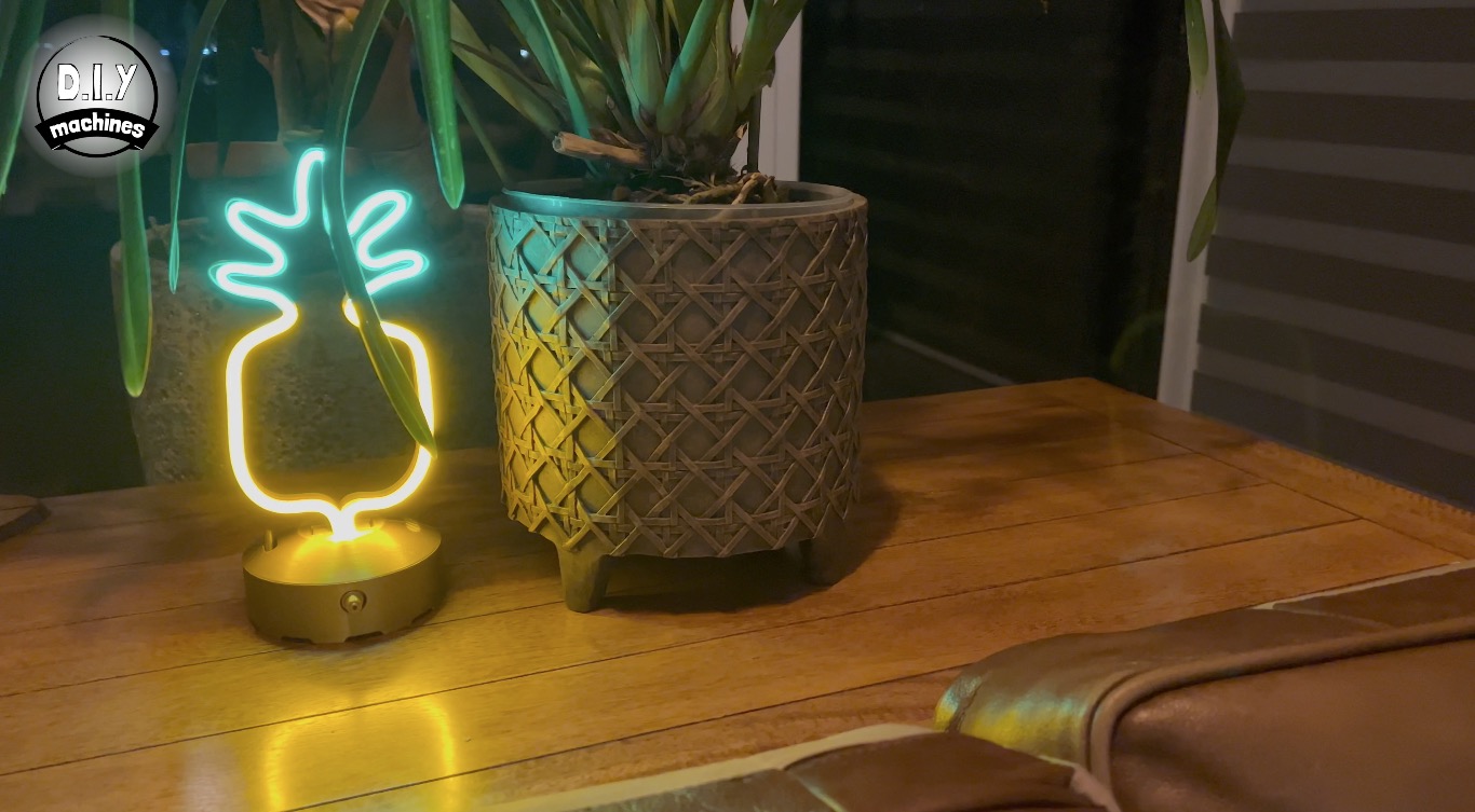 How to make Desktop Neon Signs - 3D Printable, Battery or USB powered ...