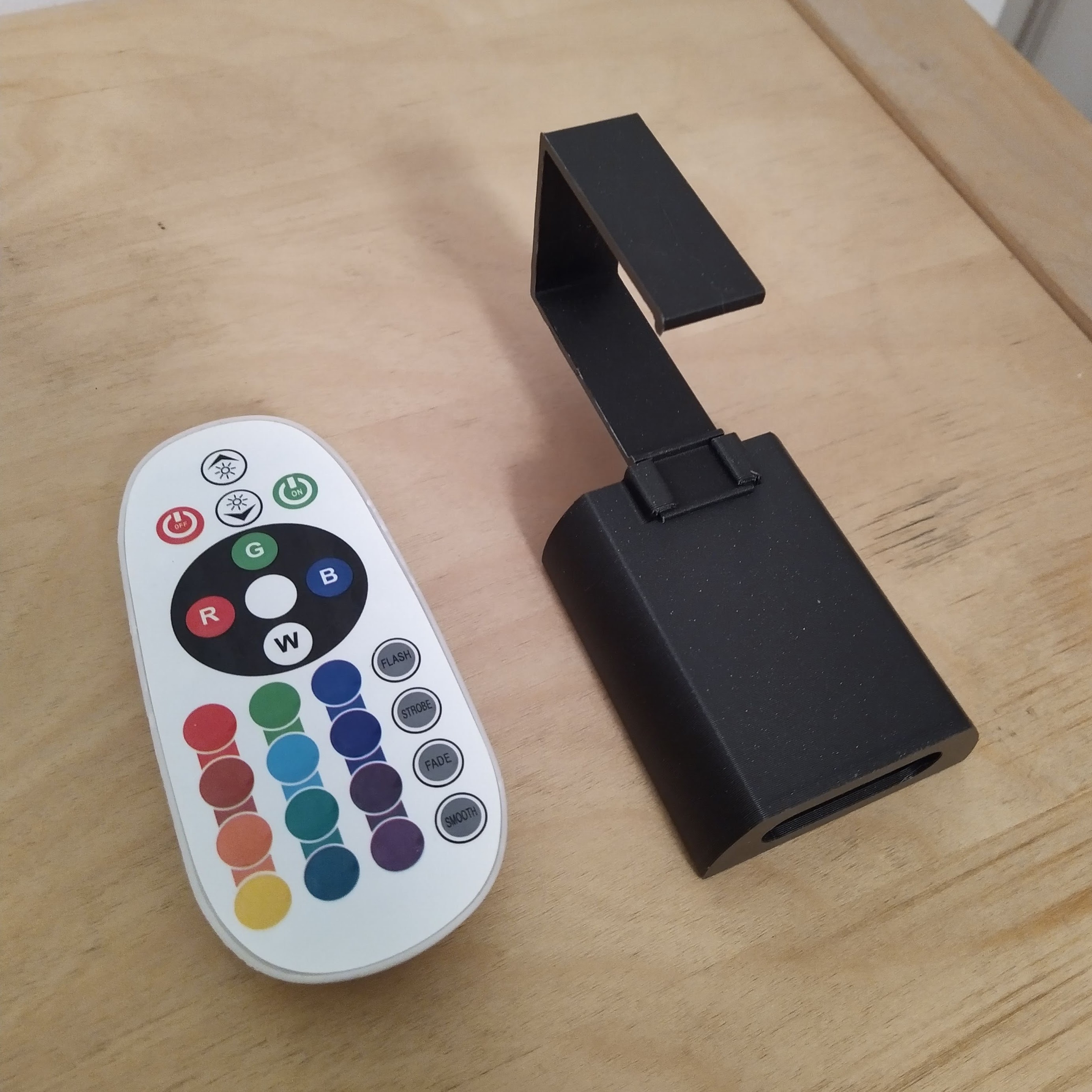 Led remote holder by martin.demling | Download free STL model ...