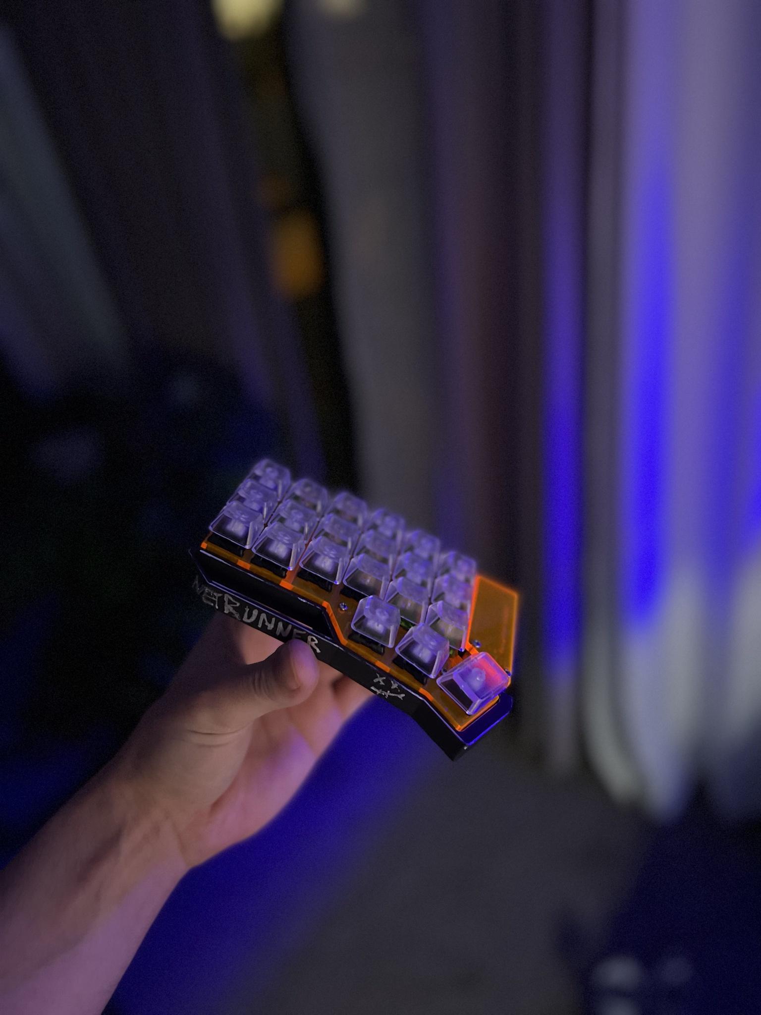 Easy Carry Low Profile / MX Corne Case by mell0w | Download free STL ...