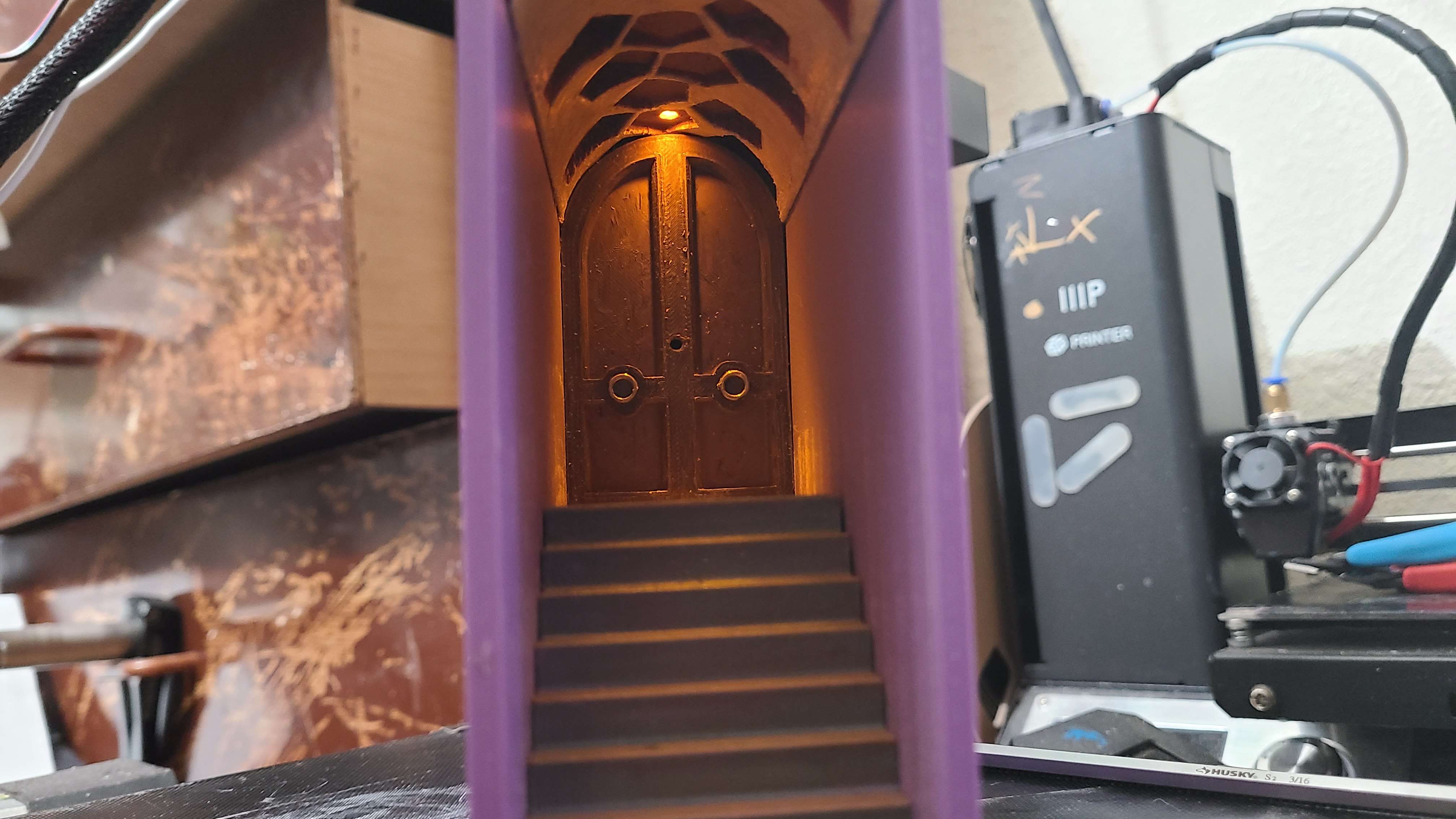 Big door booknook by ontopathogenic | Download free STL model ...
