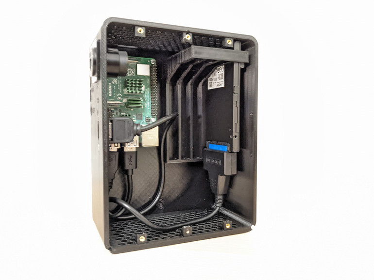 RPI4B 4xSSD mini NAS case by Michal S. | Download free STL model ...