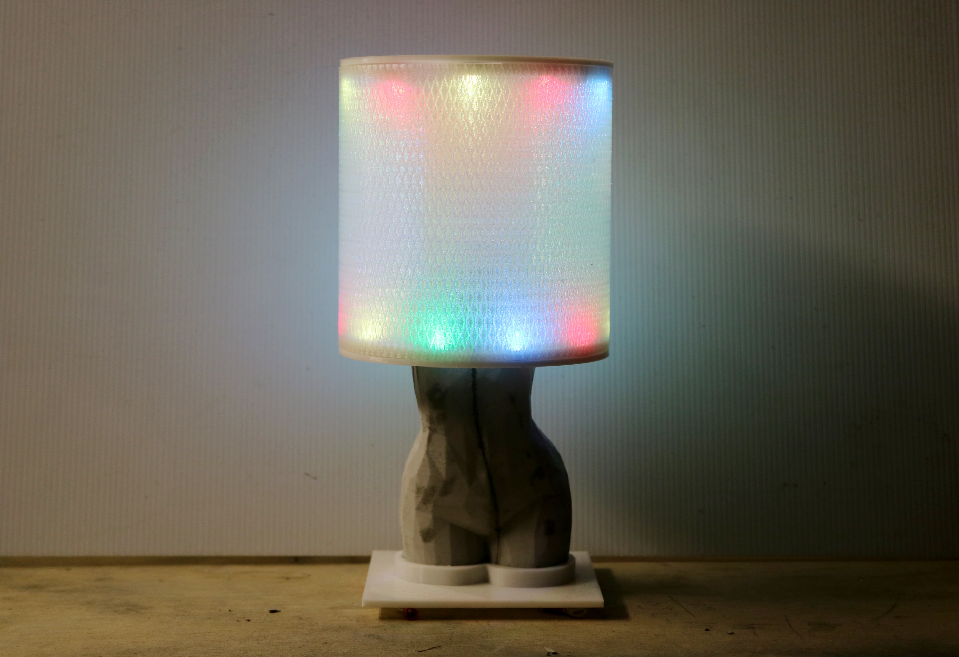 Contemporary lamp with clear PLA diffuser by jasonwinfieldnz | Download ...