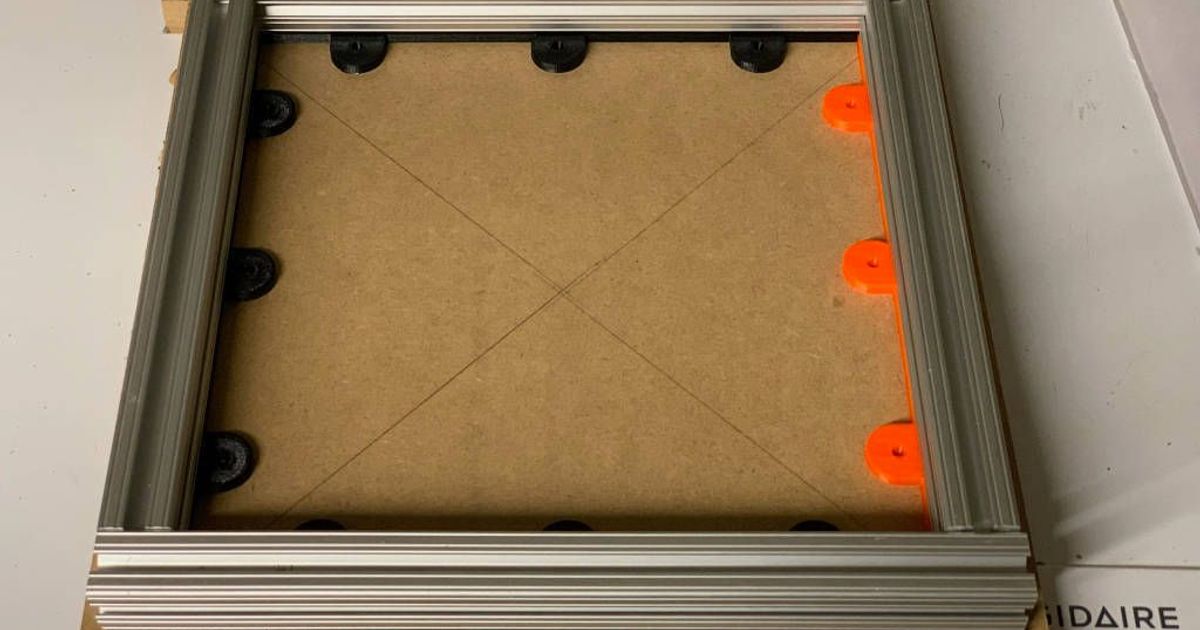 8020 series 10 mounting rail for Display cases by NotLikeALeafOnTheWind ...