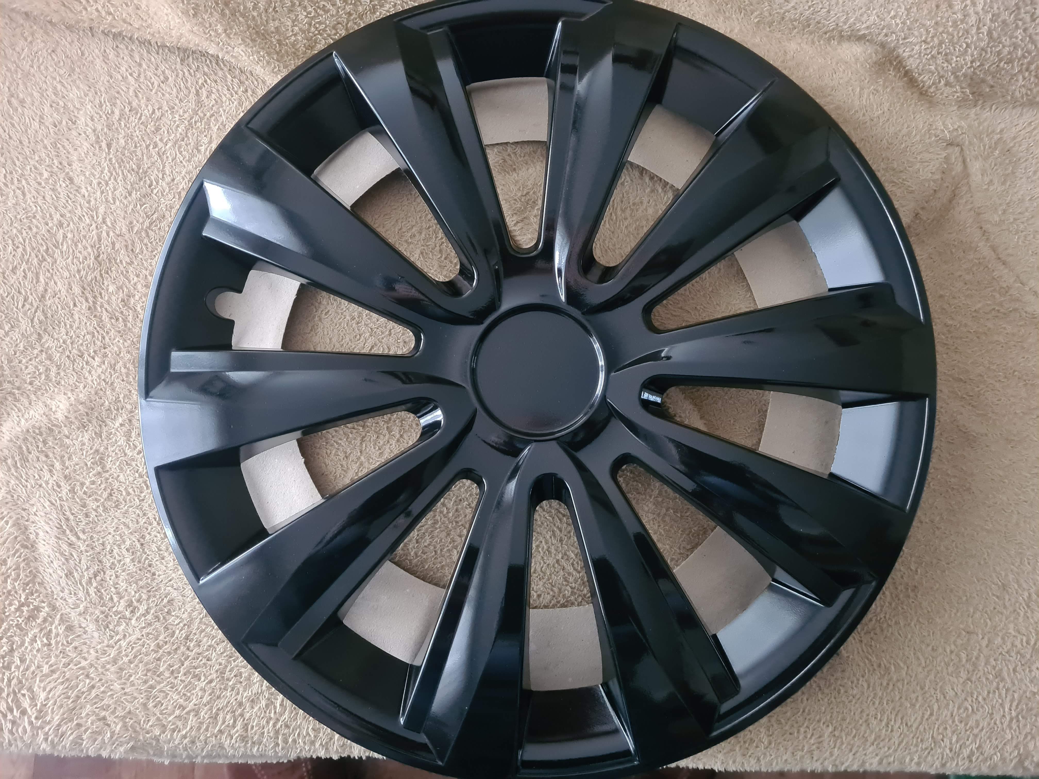 Toyota logo covers for 15" hubcaps by Jestic, model Delta Black by KorA ...