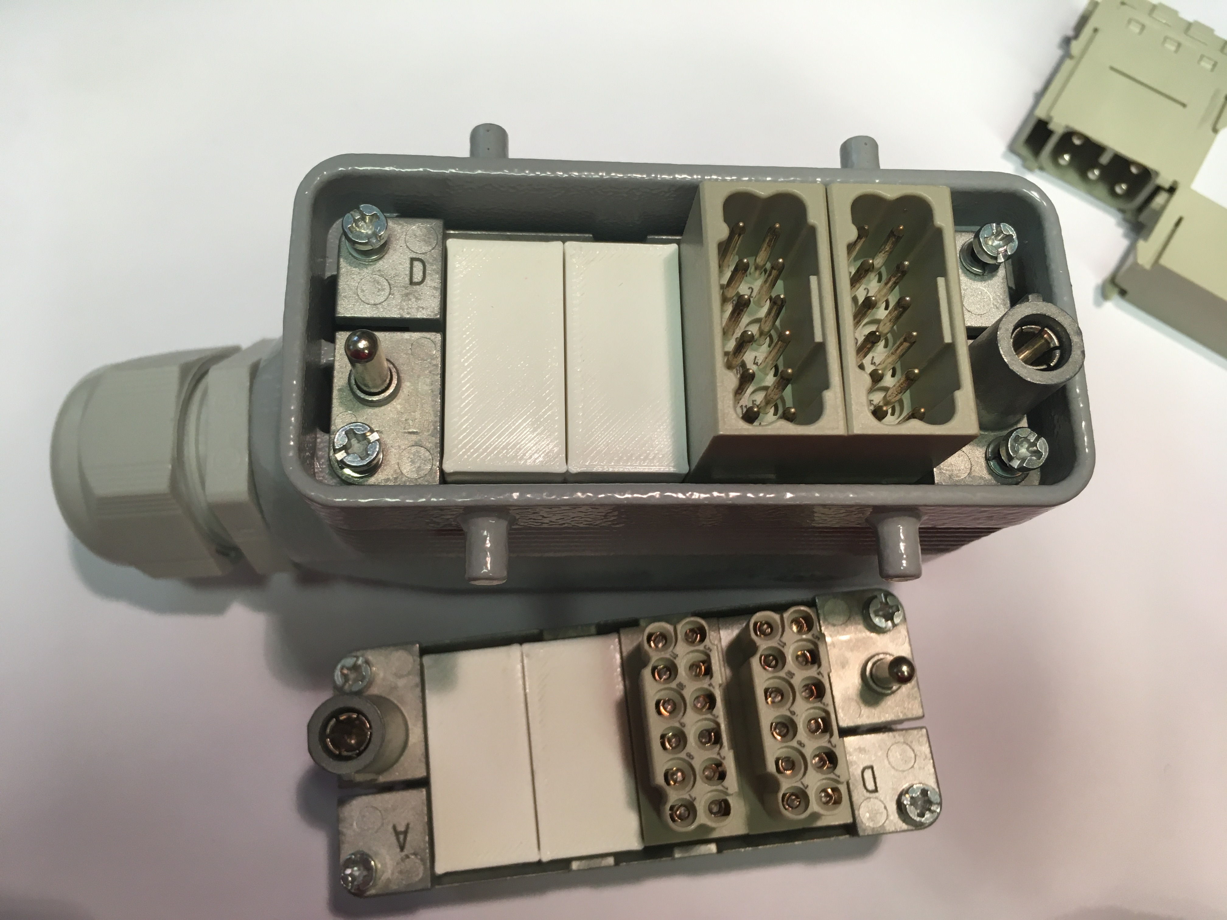 Dummy module for Harting Han-modular connector by SHR3D.eu | Download ...