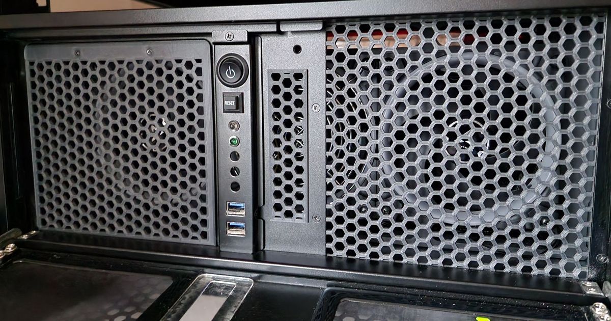 Chenbro RM42200 360 radiator mount and hex mesh front panels by BoA ...