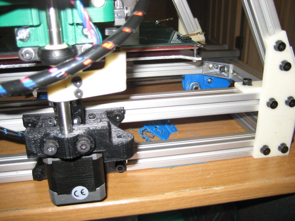 Linear Rail Z Axis for Lulzbot AO-10x and mendelmax printers by Piercet ...