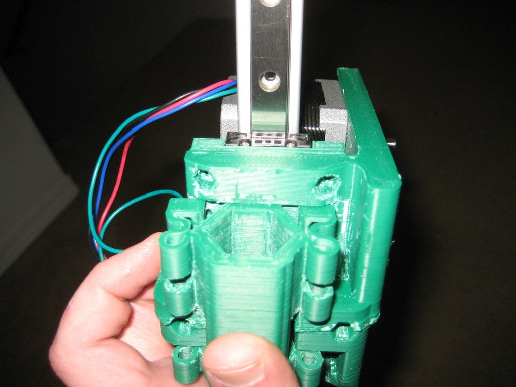 Linear Rail Z Axis for Lulzbot AO-10x and mendelmax printers by Piercet ...