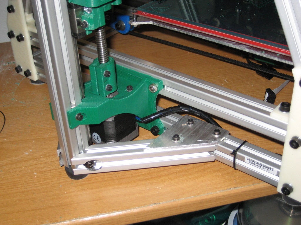 Linear Rail Z Axis for Lulzbot AO-10x and mendelmax printers by Piercet ...