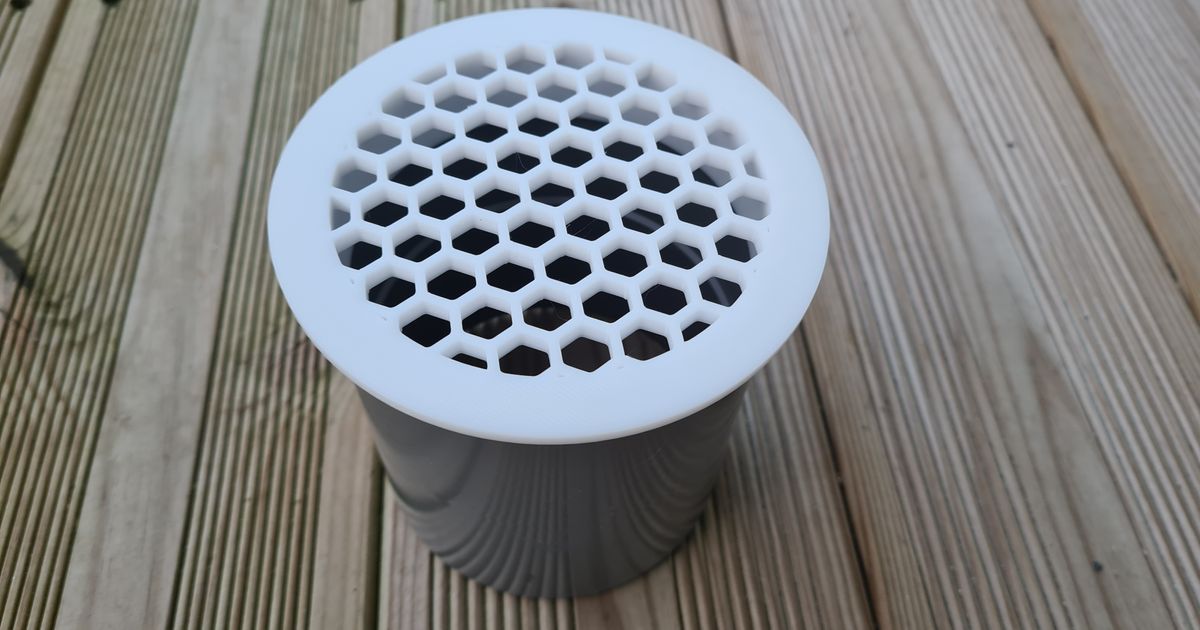 Grille aération pour tuyau P.V.C 100 mm V3- Ventilation grid for 100 mm ...