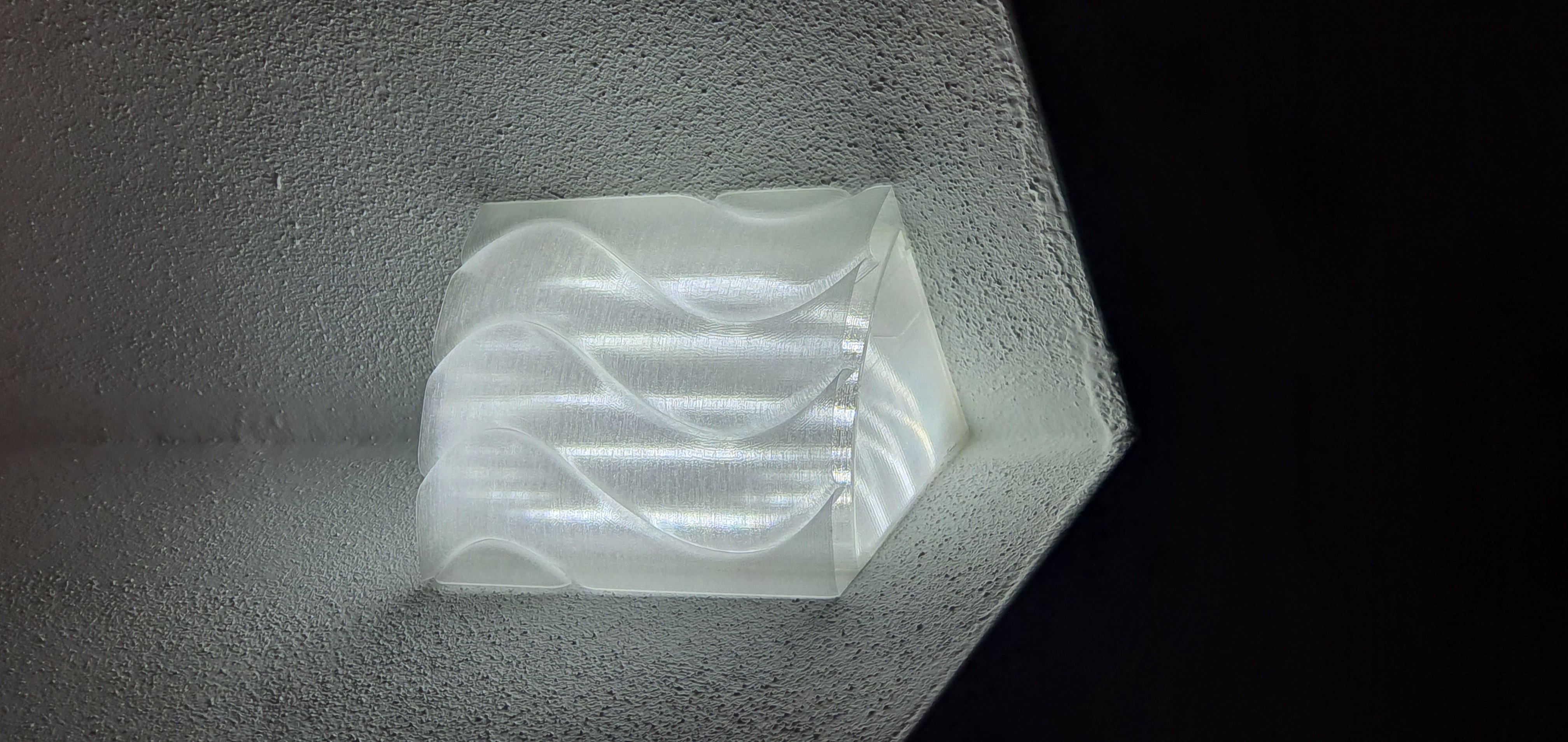 LED Wave Lamp edgemount by Sebastian Mayrhuber | Download free STL ...